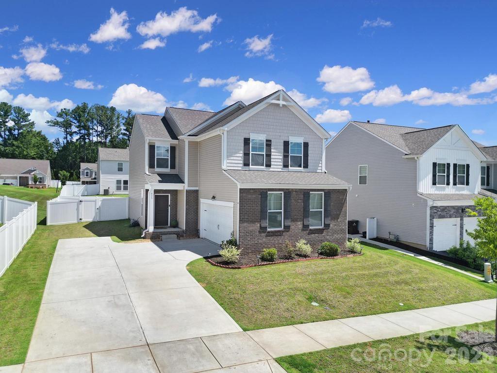 Photo 2 of 635 Synclaire Place, Rock Hill, SC