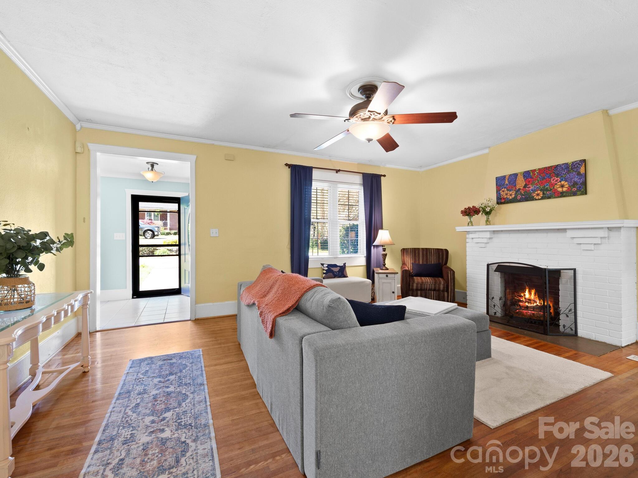 Home for sale at 1614 Ridgewood Boulevard, Hendersonville, NC — photo 8 of 40