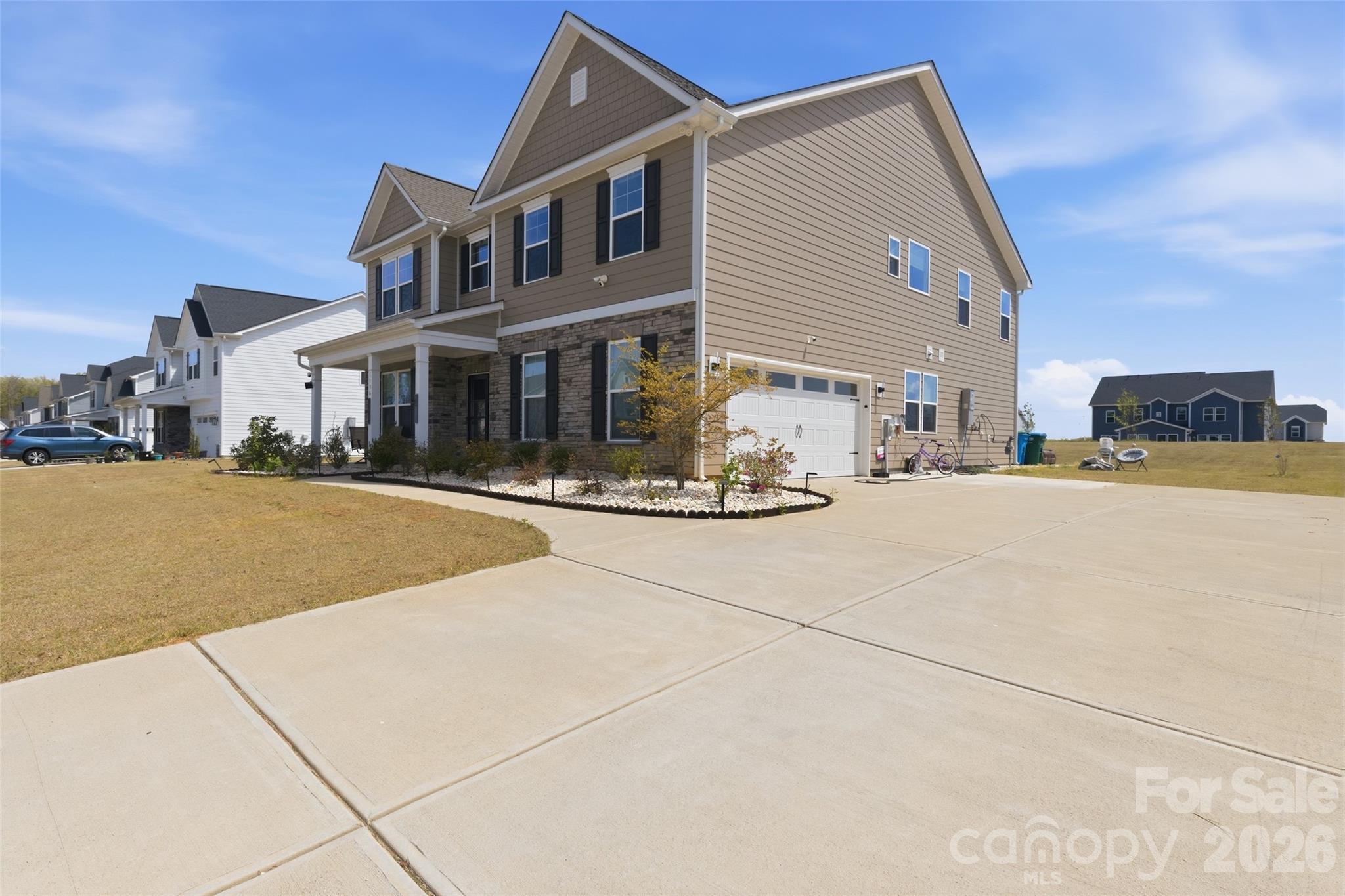 Photo 3 of 1136 Ashe Meadow Drive, Indian Trail, NC