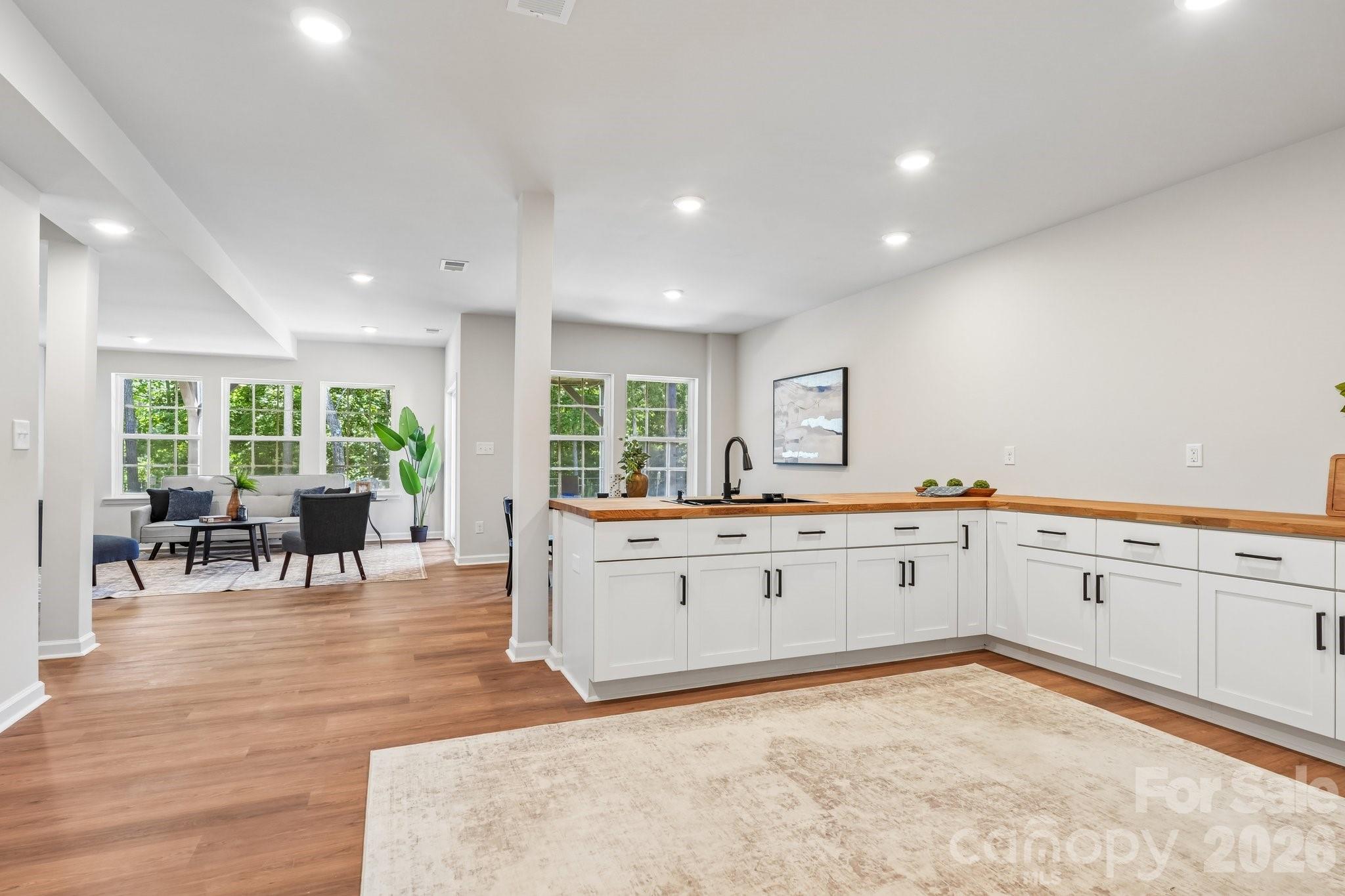 Photo 36 of 17810 Burnt Hickory Drive, Charlotte, NC
