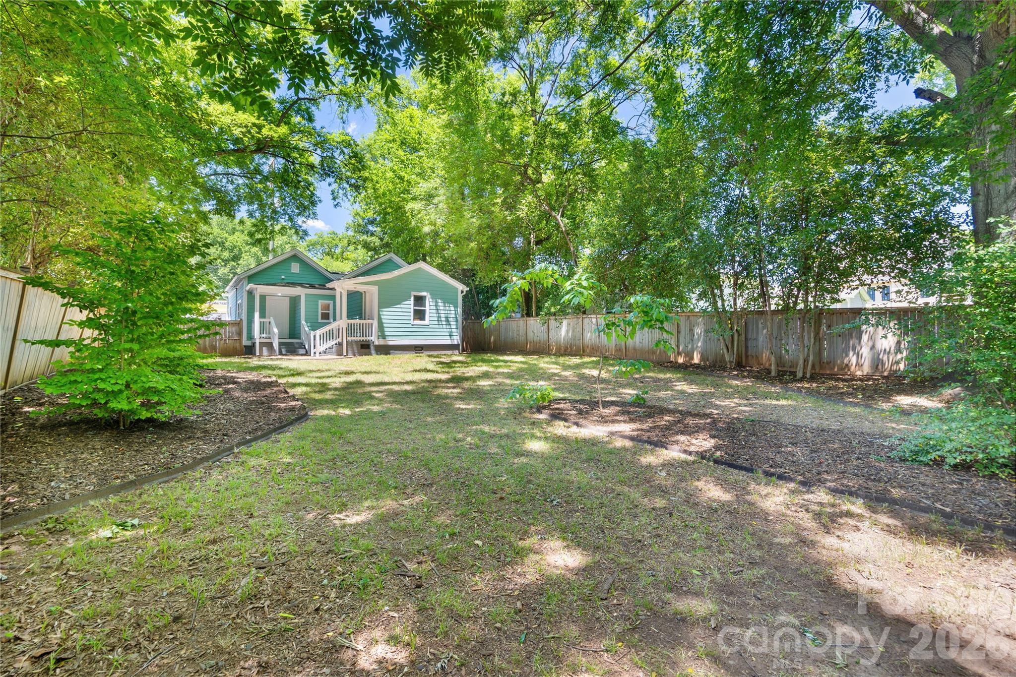 1108 Pegram Street, Charlotte, NC - photo 3 of 27