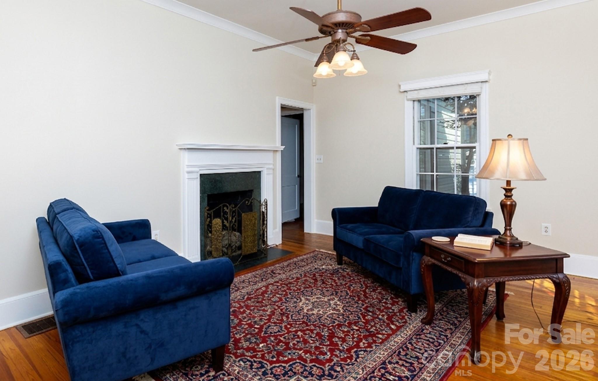 224 W 4th Avenue, Gastonia, NC - photo 6 of 33