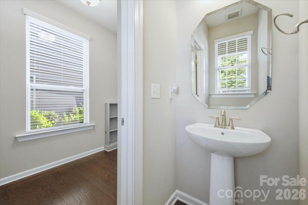 Photo 26 of 5618 Stonewells Drive, Charlotte, NC