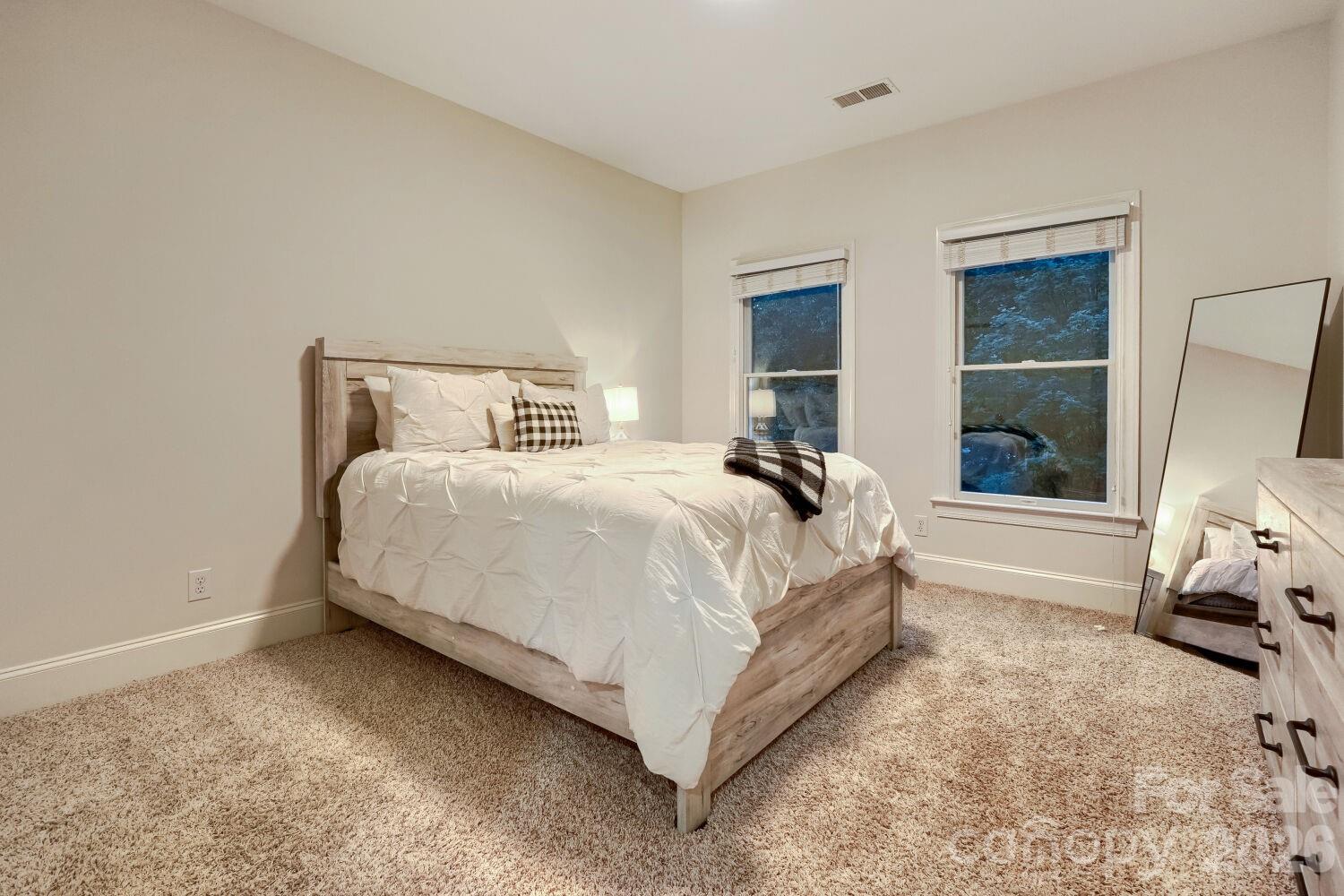 Photo 26 of 6605 Saunton Court, Charlotte, NC