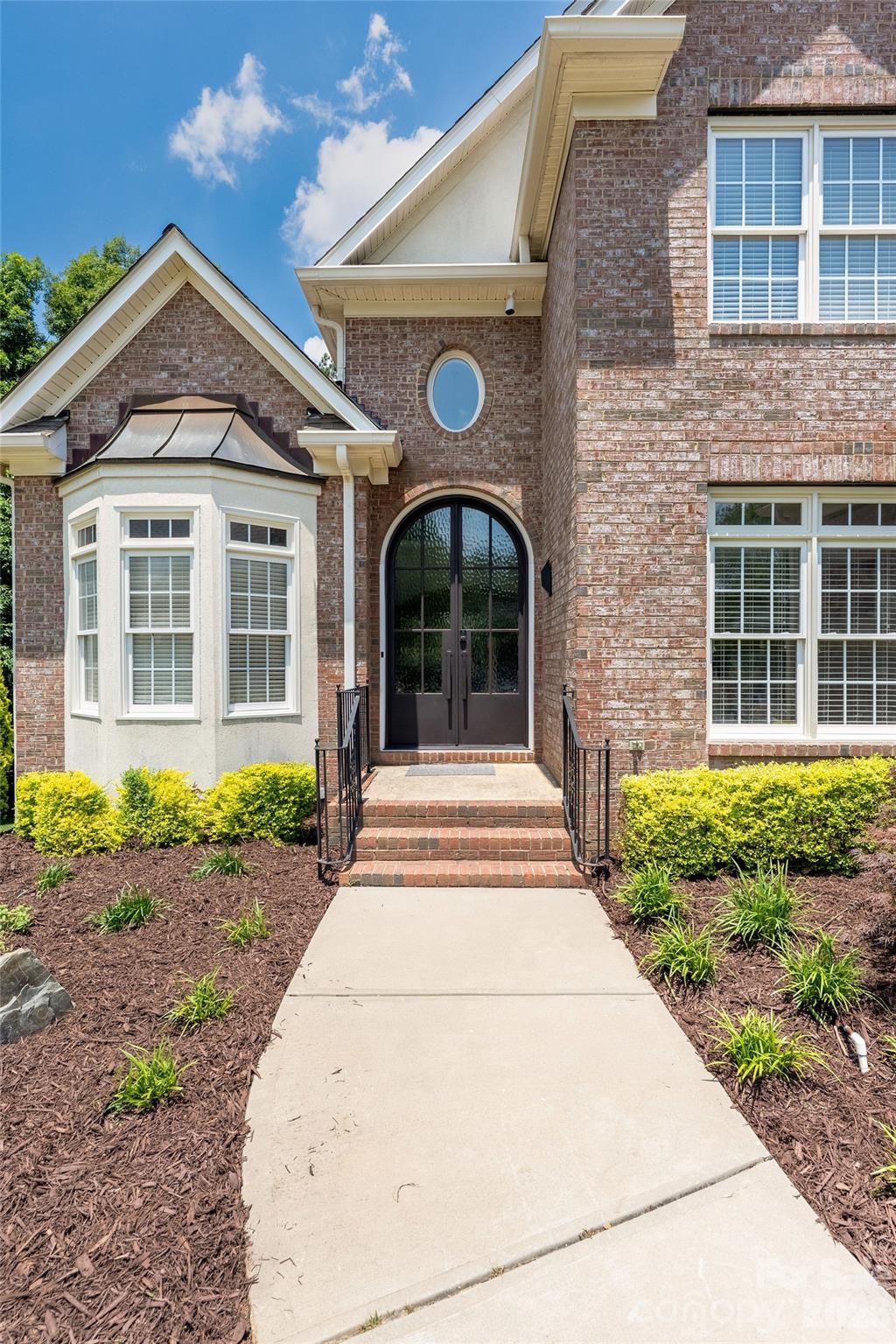 Photo 2 of 5434 Stallworth Drive, Charlotte, NC