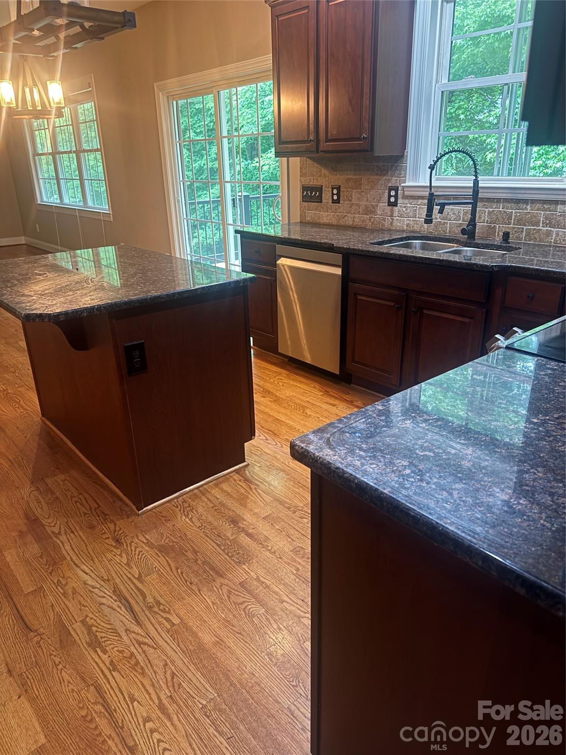 190 Meadow Glen Drive, Troutman, NC - photo 4 of 46