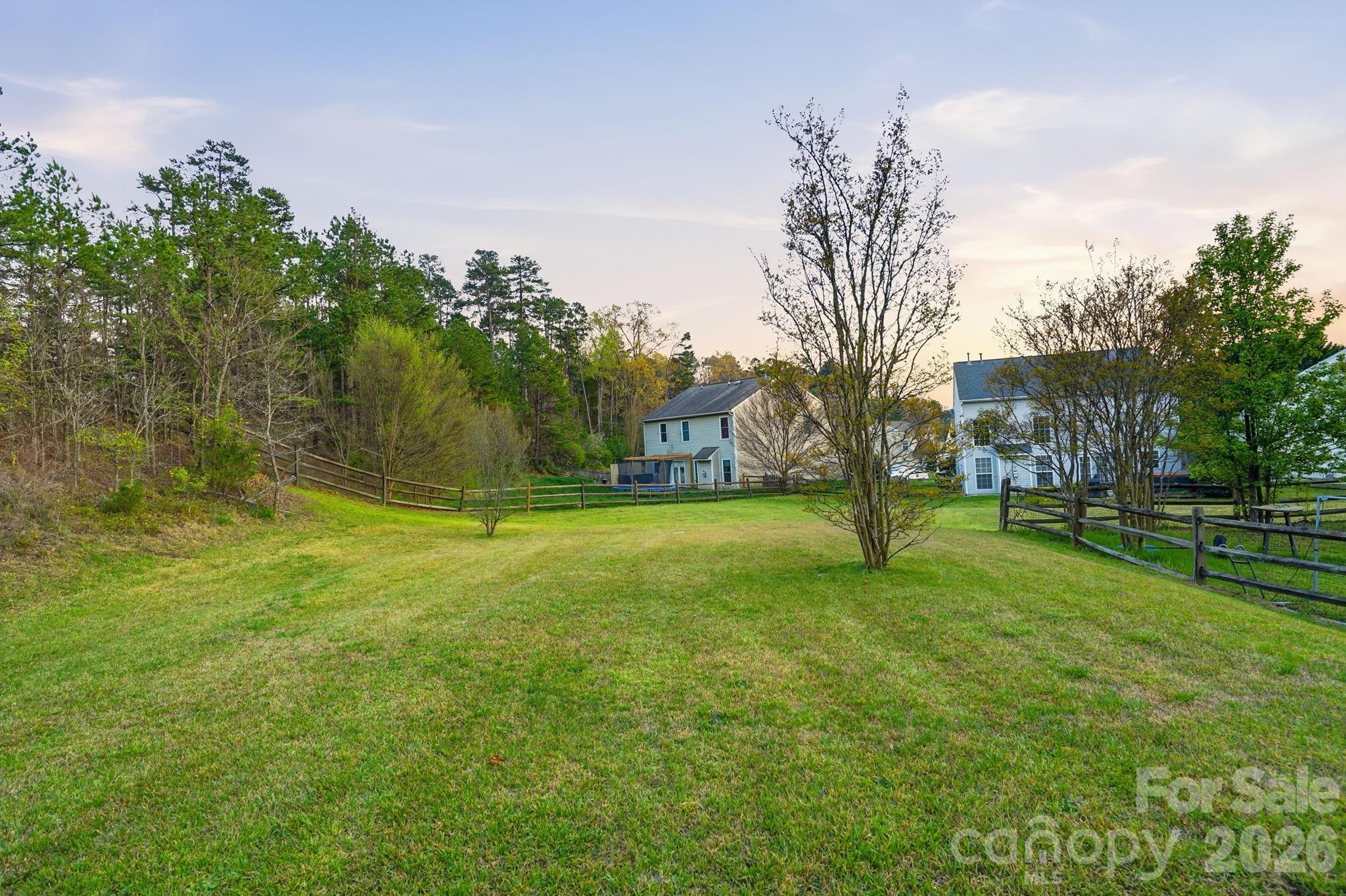 Photo 5 of 634 Longacre Drive, Charlotte, NC