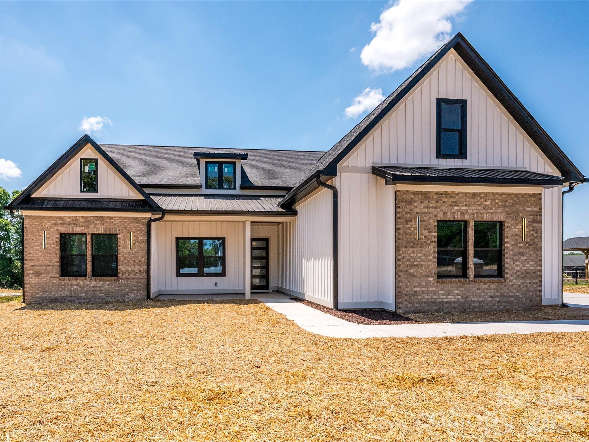 1012 Harrogate Drive, Bessemer City, NC - photo 2 of 41