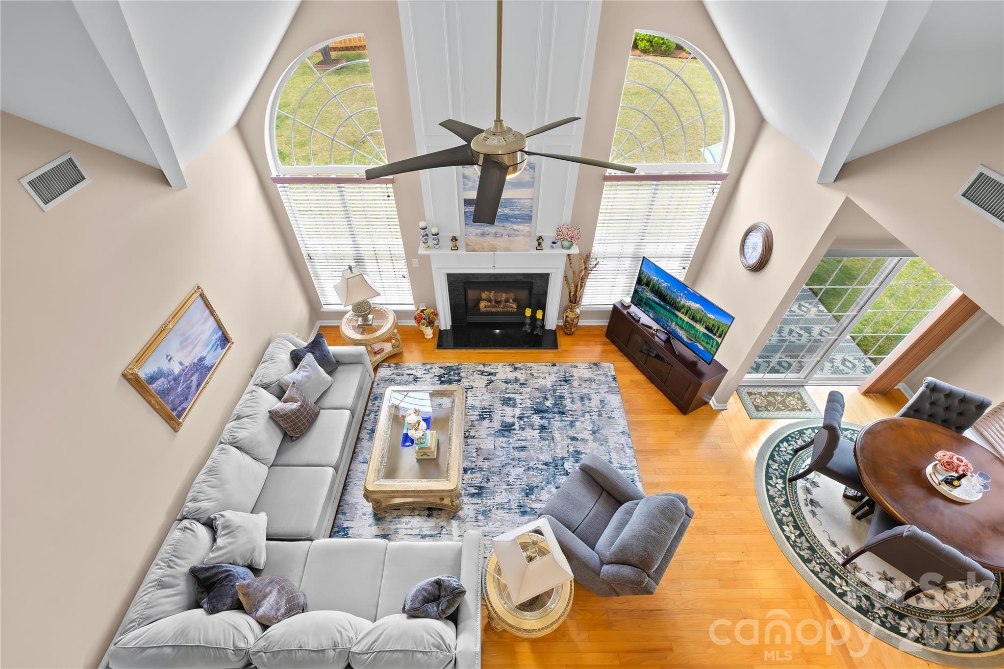 Photo 5 of 8719 Fieldcroft Drive, Charlotte, NC