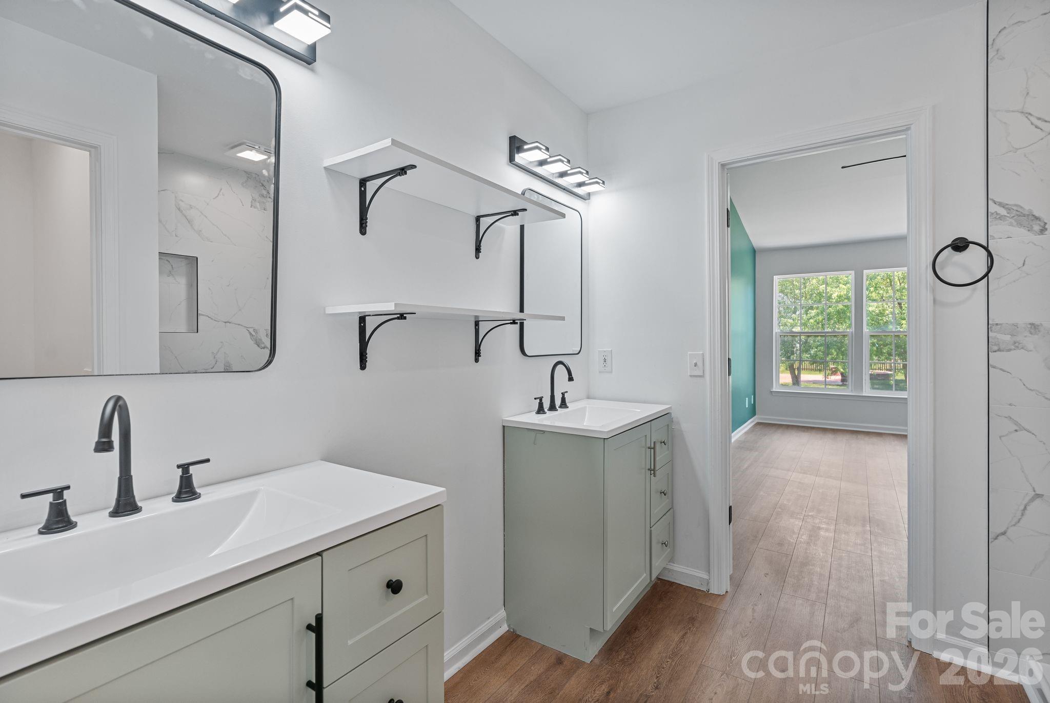 Photo 28 of 10410 Roundleaf Drive, Charlotte, NC