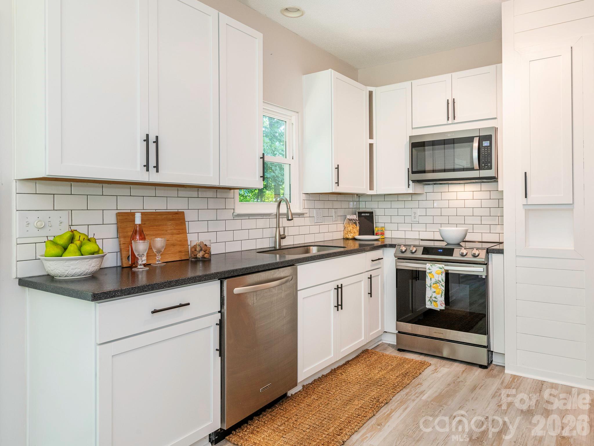 Photo 18 of 1300 Copper Creek Lane, Fort Mill, SC