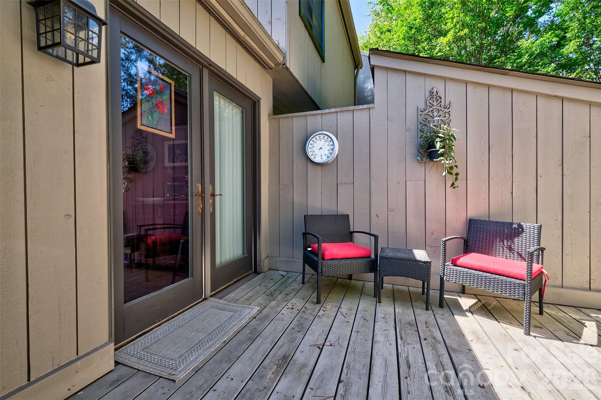 Photo 3 of 114 Pine Grove Circle, Lake Wylie, SC