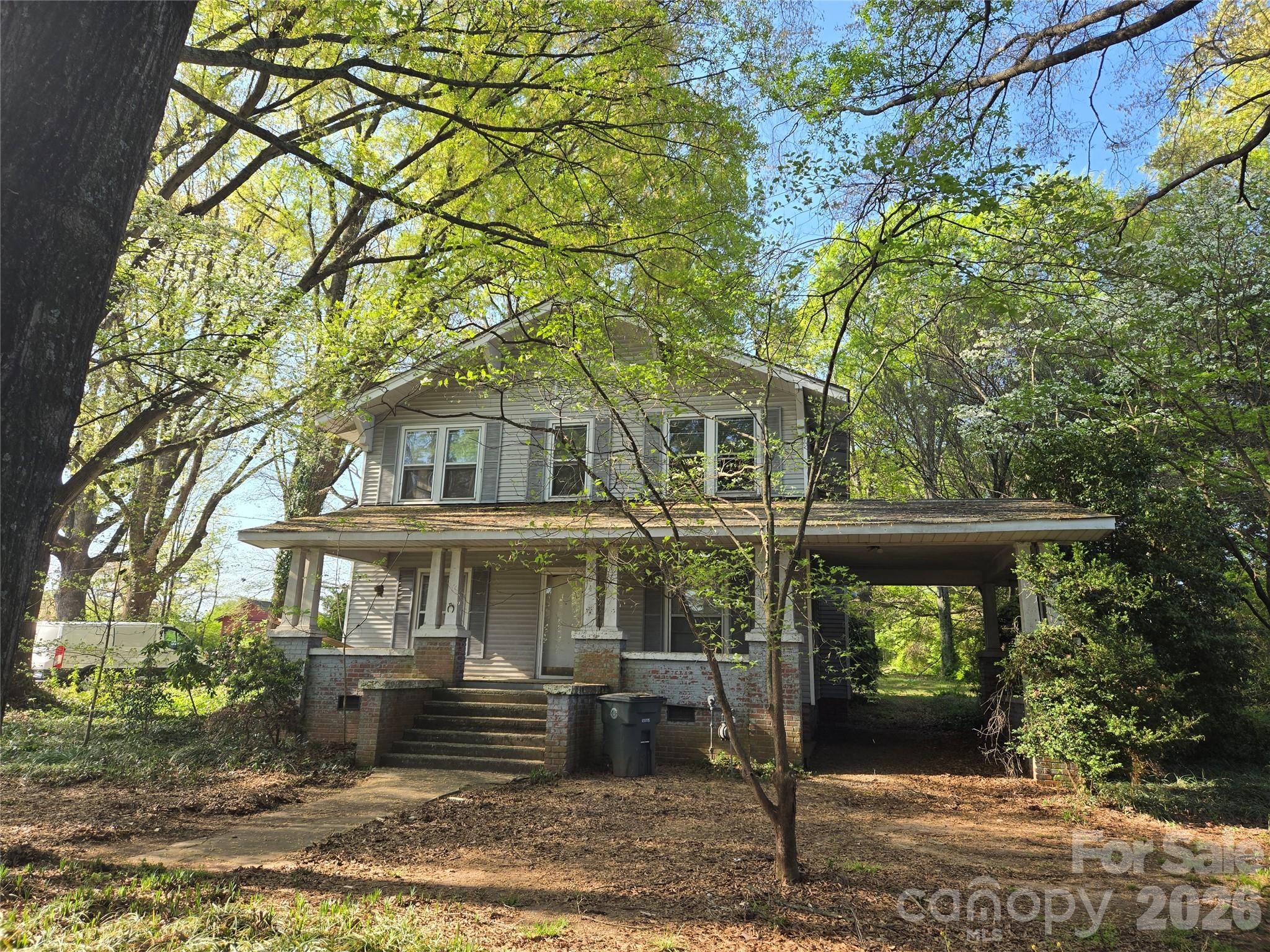 Exterior of 804 Emmanuel Church Road, Conover, NC