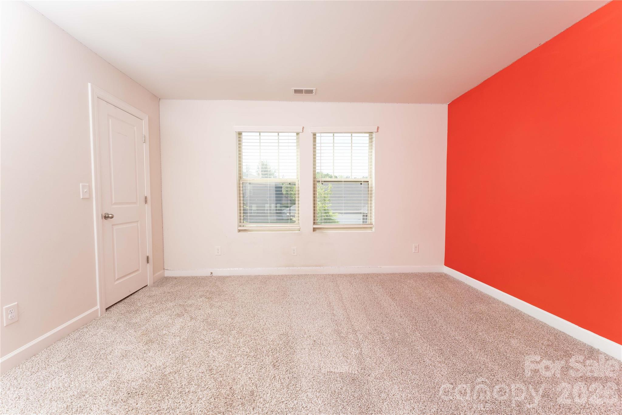 Photo 31 of 4107 Honey Locust Drive, Charlotte, NC