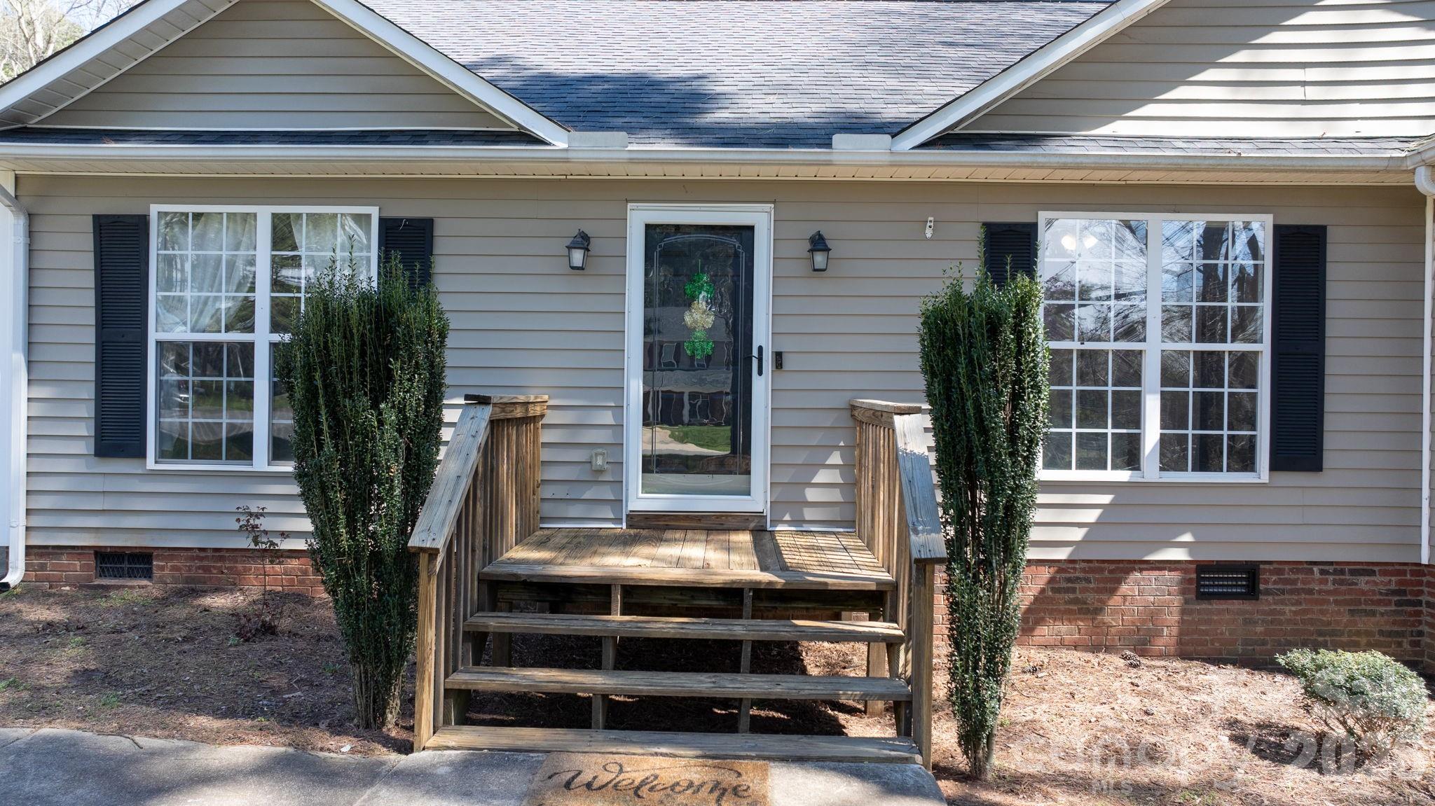 120 Wesley Court, Crouse, NC - photo 7 of 37