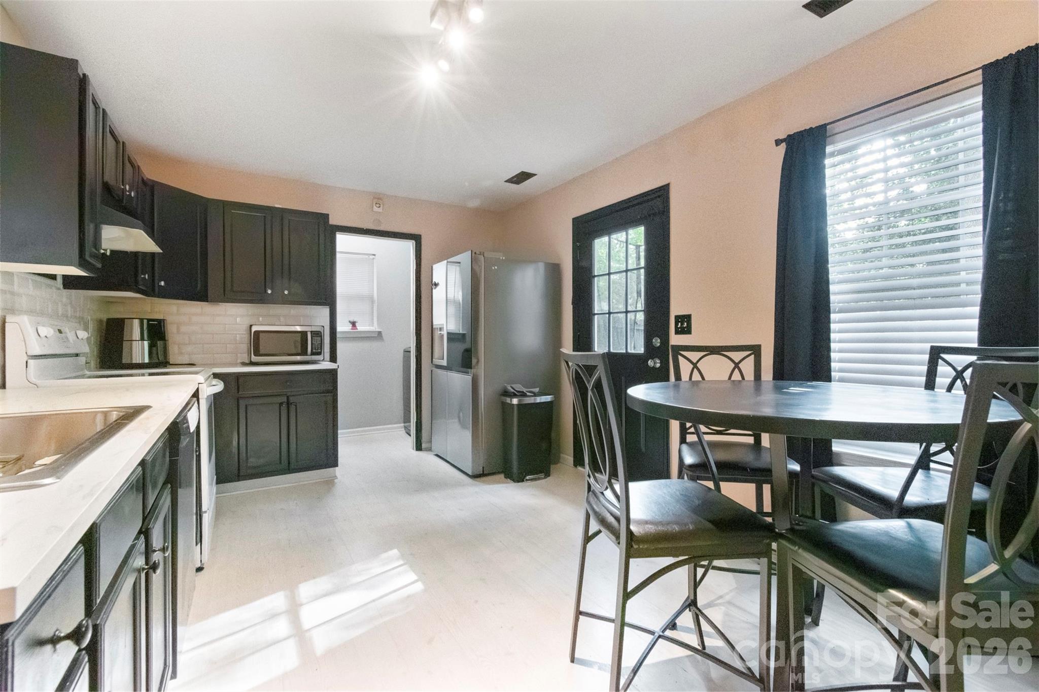 Photo 6 of 5541 Peachwood Drive, Charlotte, NC
