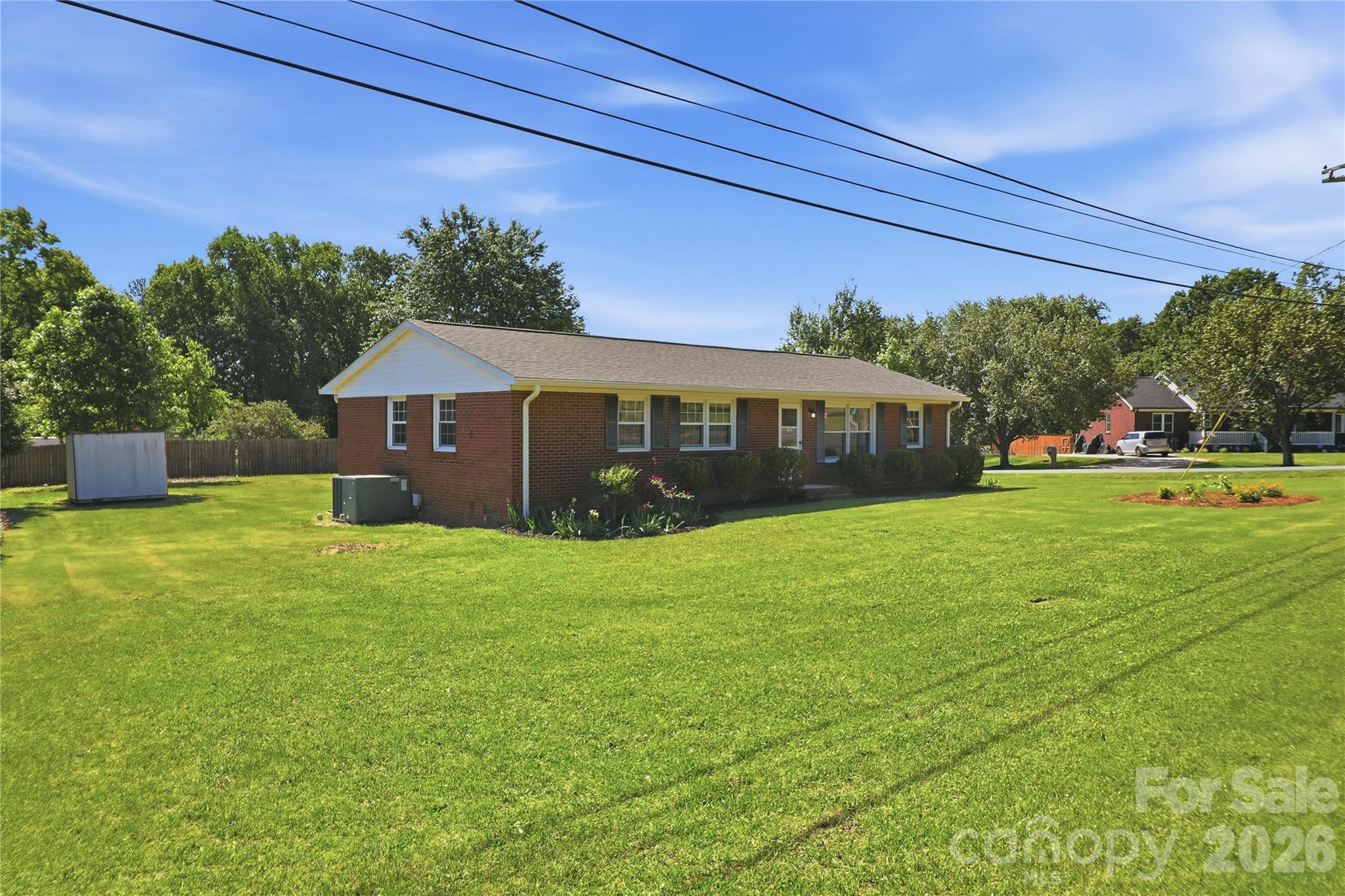 Photo 4 of 1102 N 12th Street, Bessemer City, NC