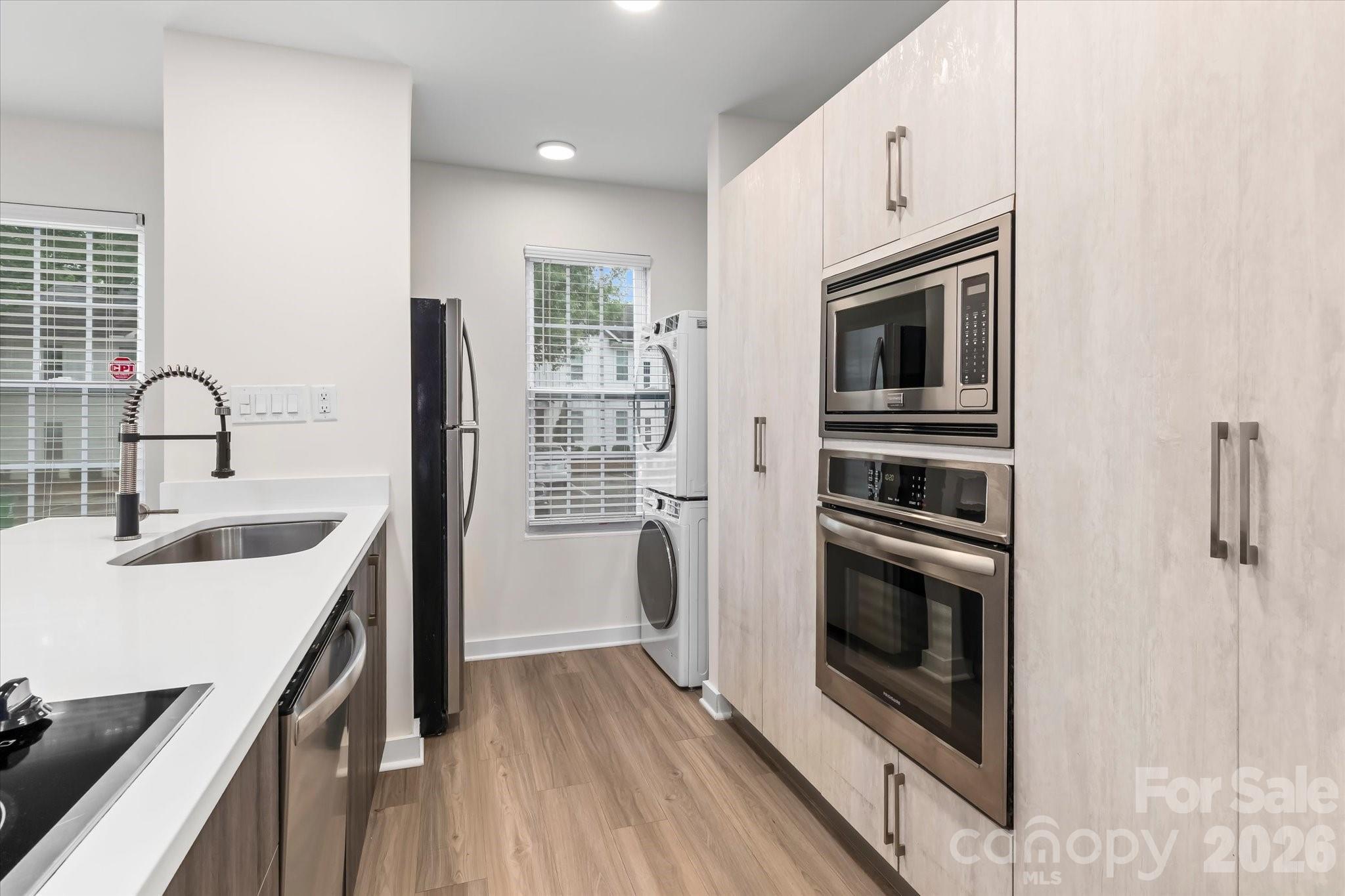 Photo 6 of 1525 Briar Creek RoadB, Charlotte, NC
