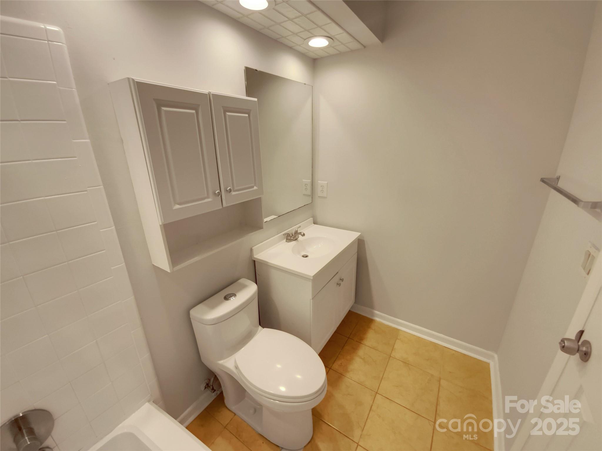 Photo 17 of 7825 Renaissance CourtA, Charlotte, NC