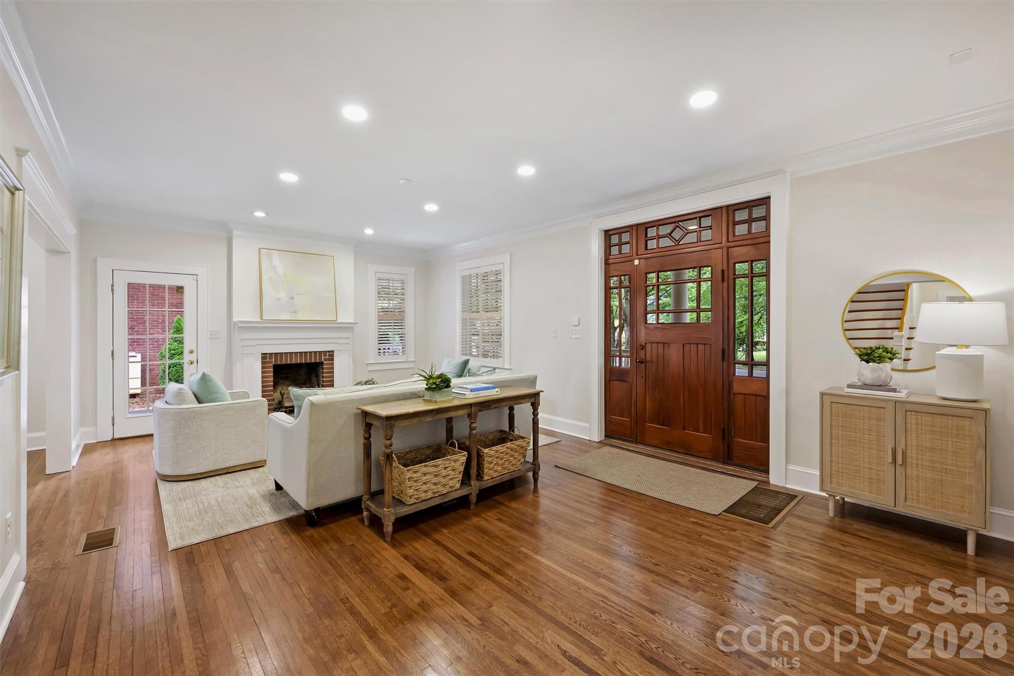 Photo 10 of 2126 Dilworth Road E, Charlotte, NC