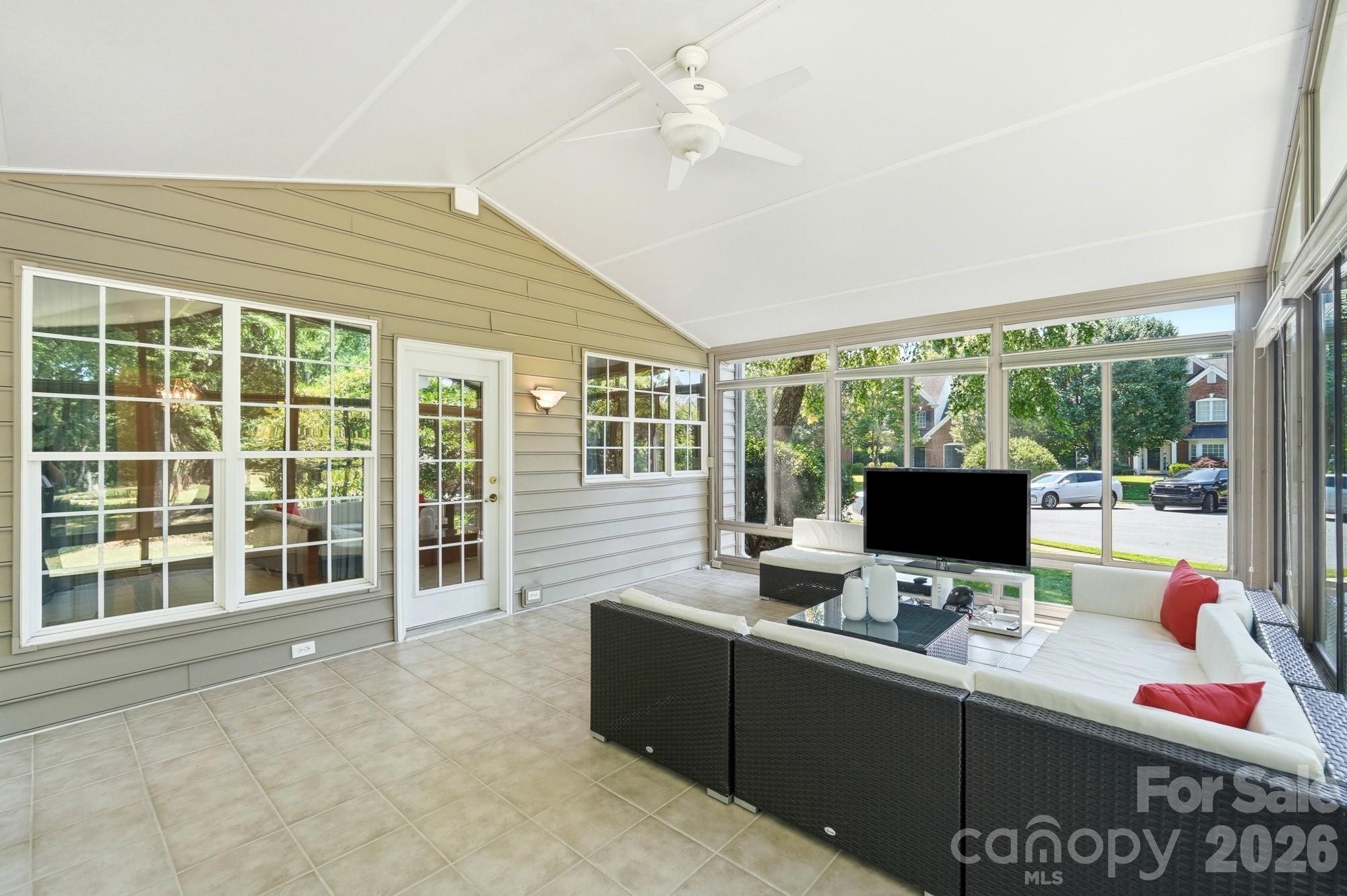 Photo 37 of 4814 King Arthur Drive, Charlotte, NC