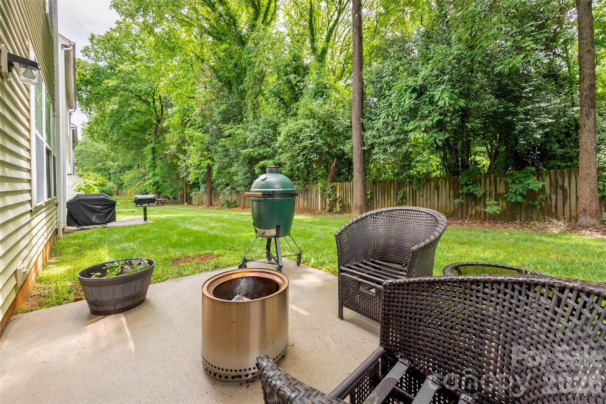 Photo 30 of 820 Autumn Rain Lane, Charlotte, NC
