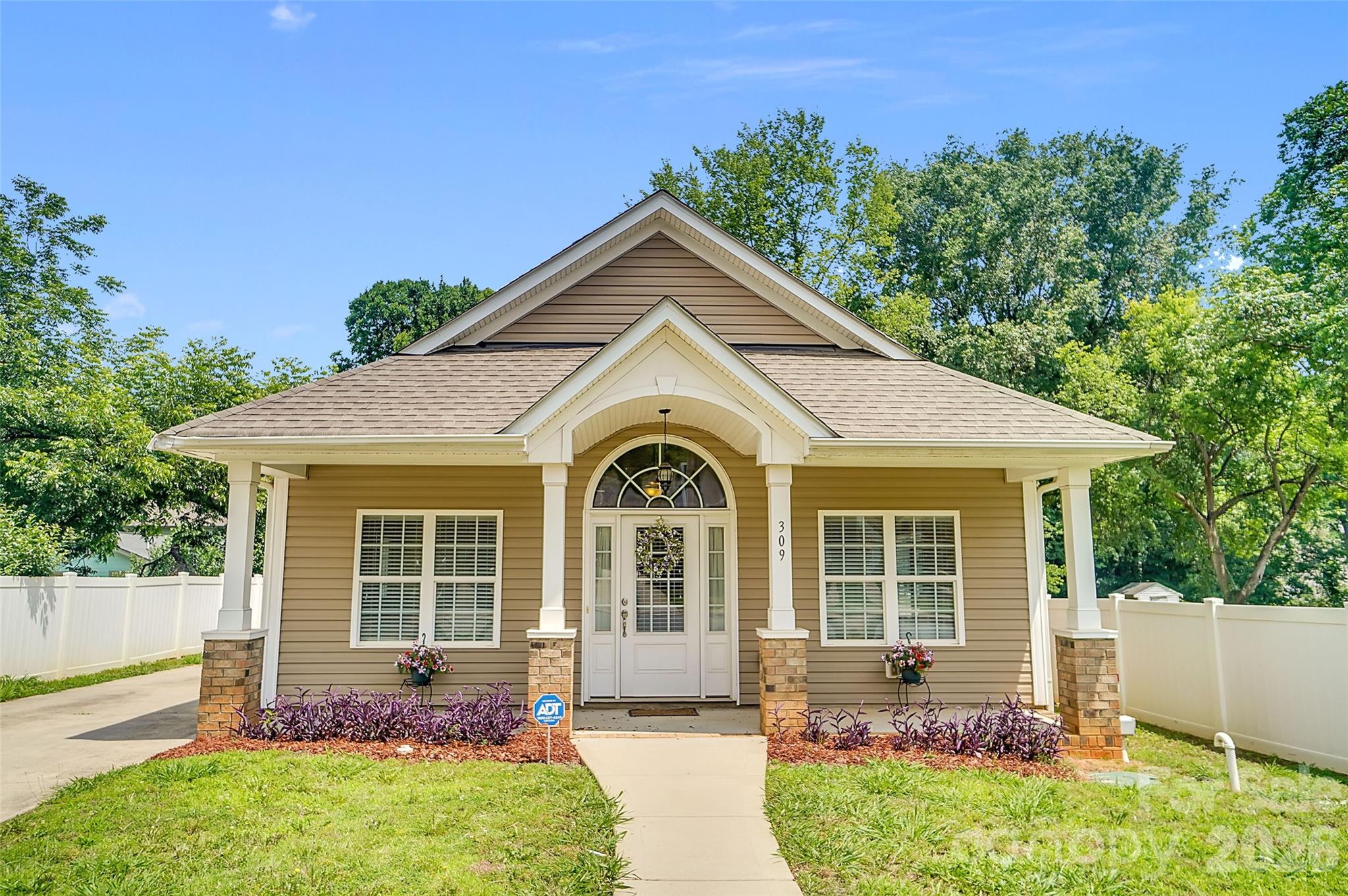 Home for sale at 309 Mill Road, Charlotte, NC — photo 1 of 46