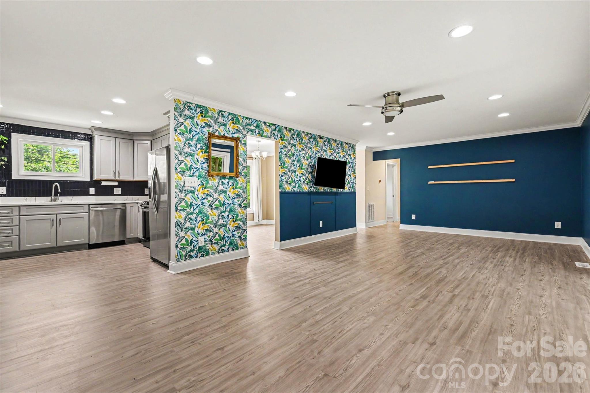 Photo 8 of 7048 Delta Lake Drive, Charlotte, NC