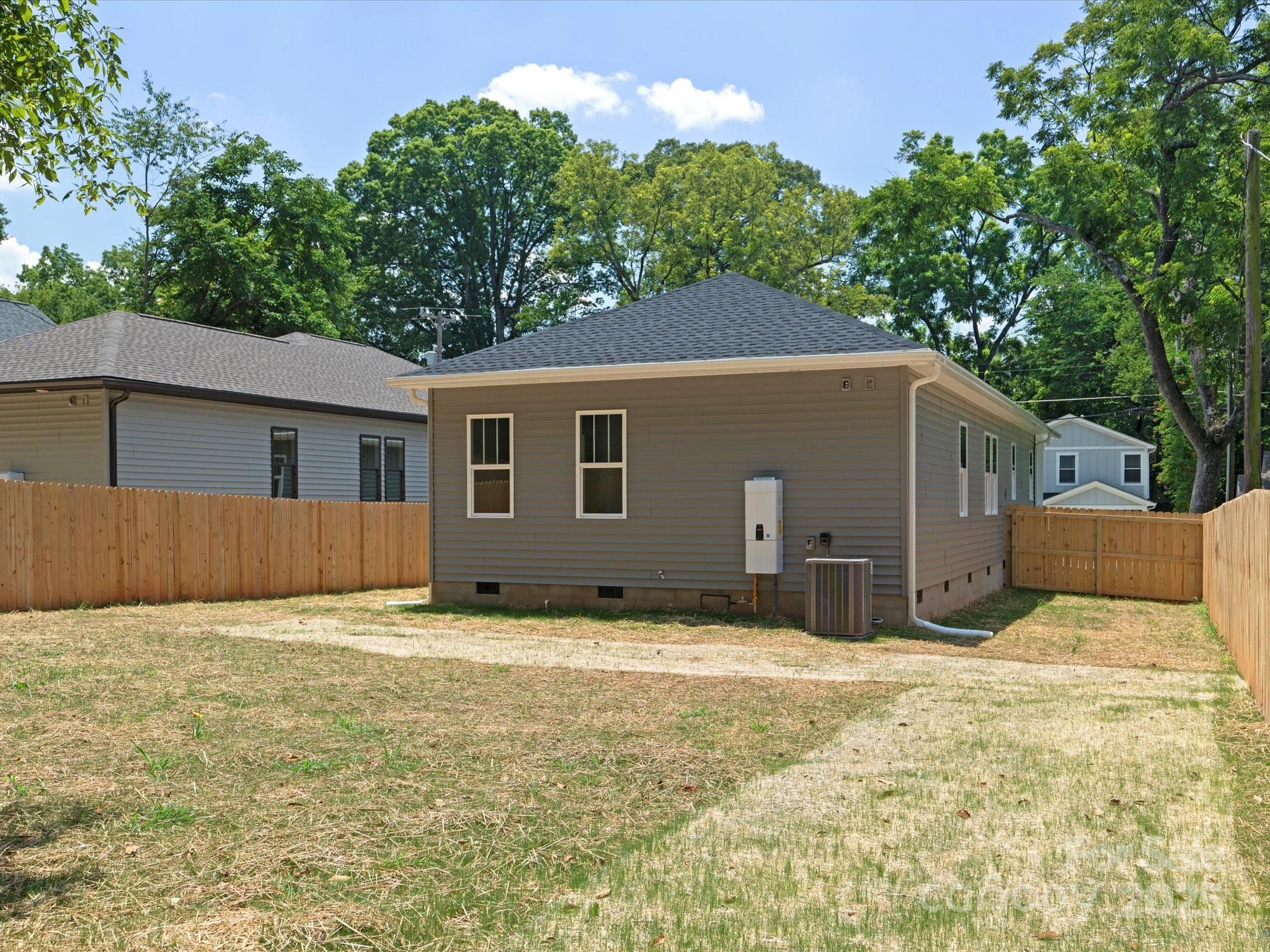 Photo 37 of 4111 Rutgers Avenue, Charlotte, NC