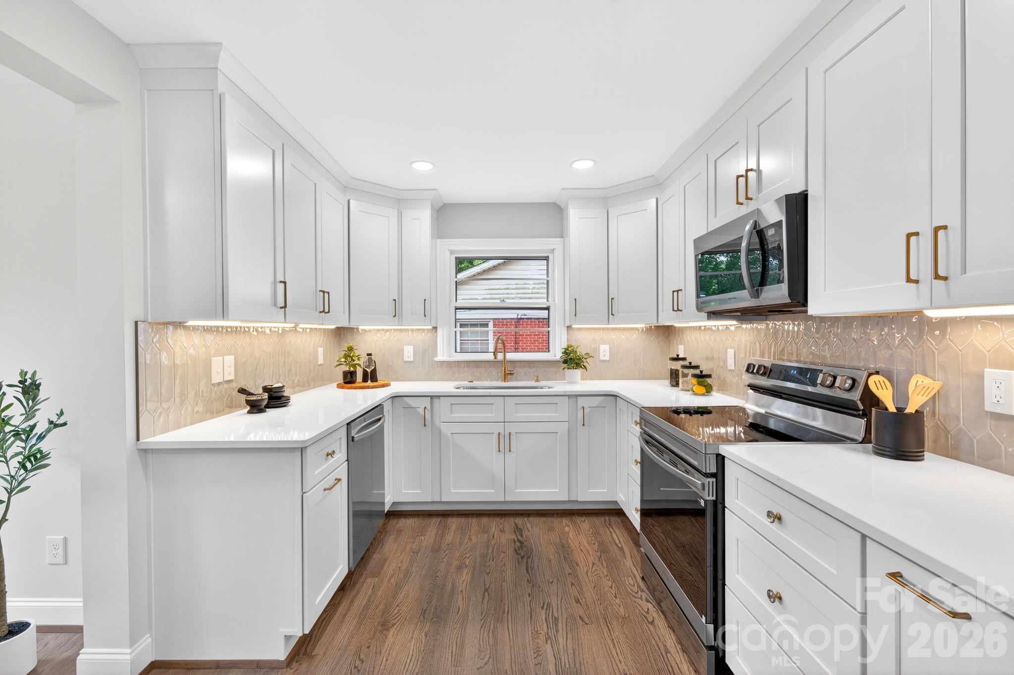Photo 11 of 1434 Waddell Street, Charlotte, NC