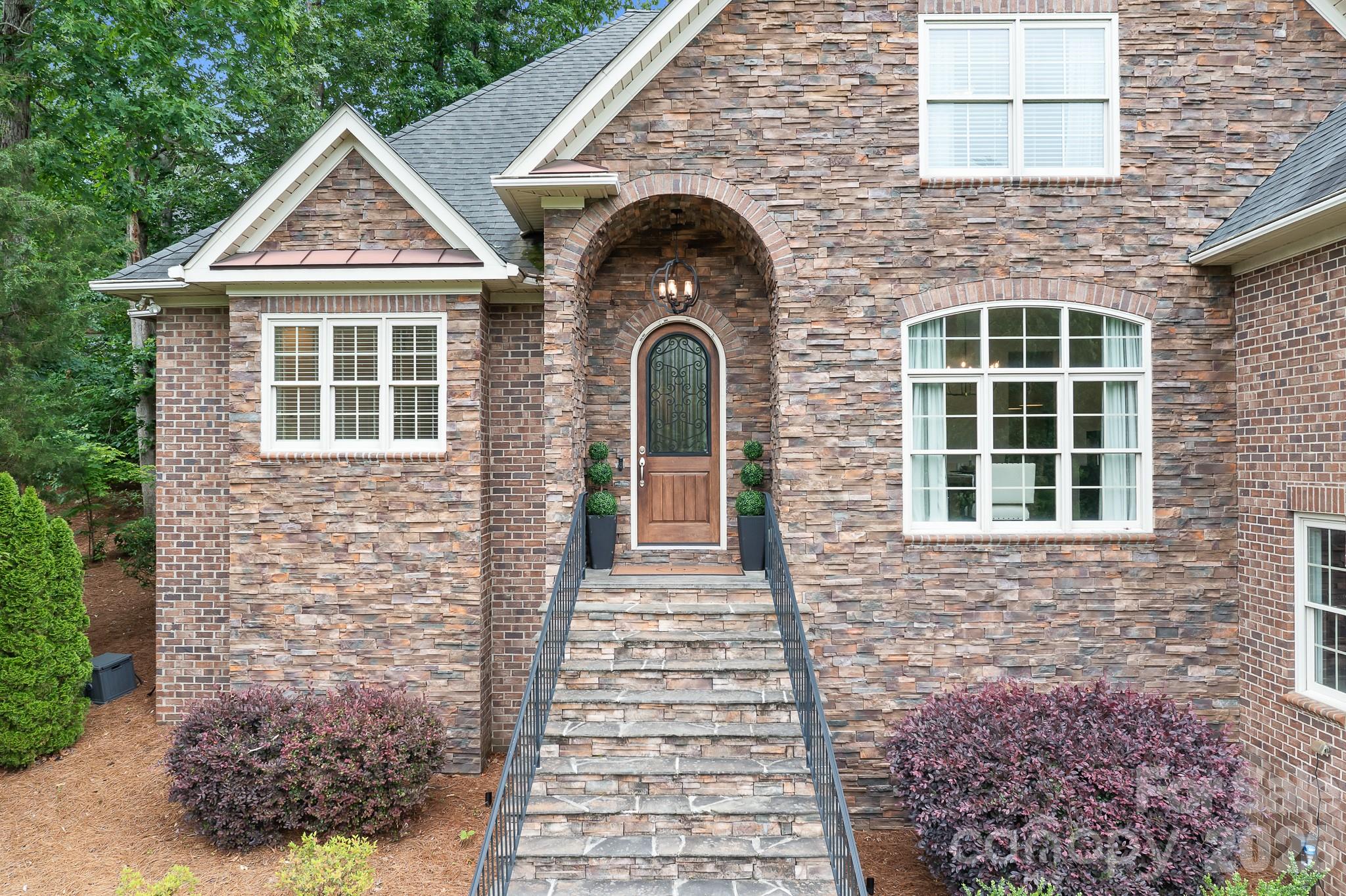 Photo 4 of 7738 Burning Ridge Drive, Stanley, NC