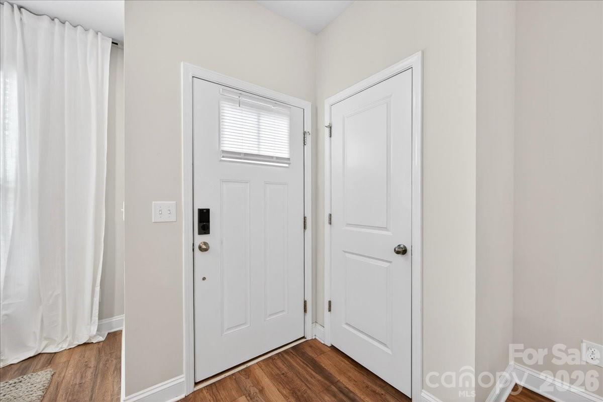 2510 Lydia Avenue, Charlotte, NC - photo 6 of 39