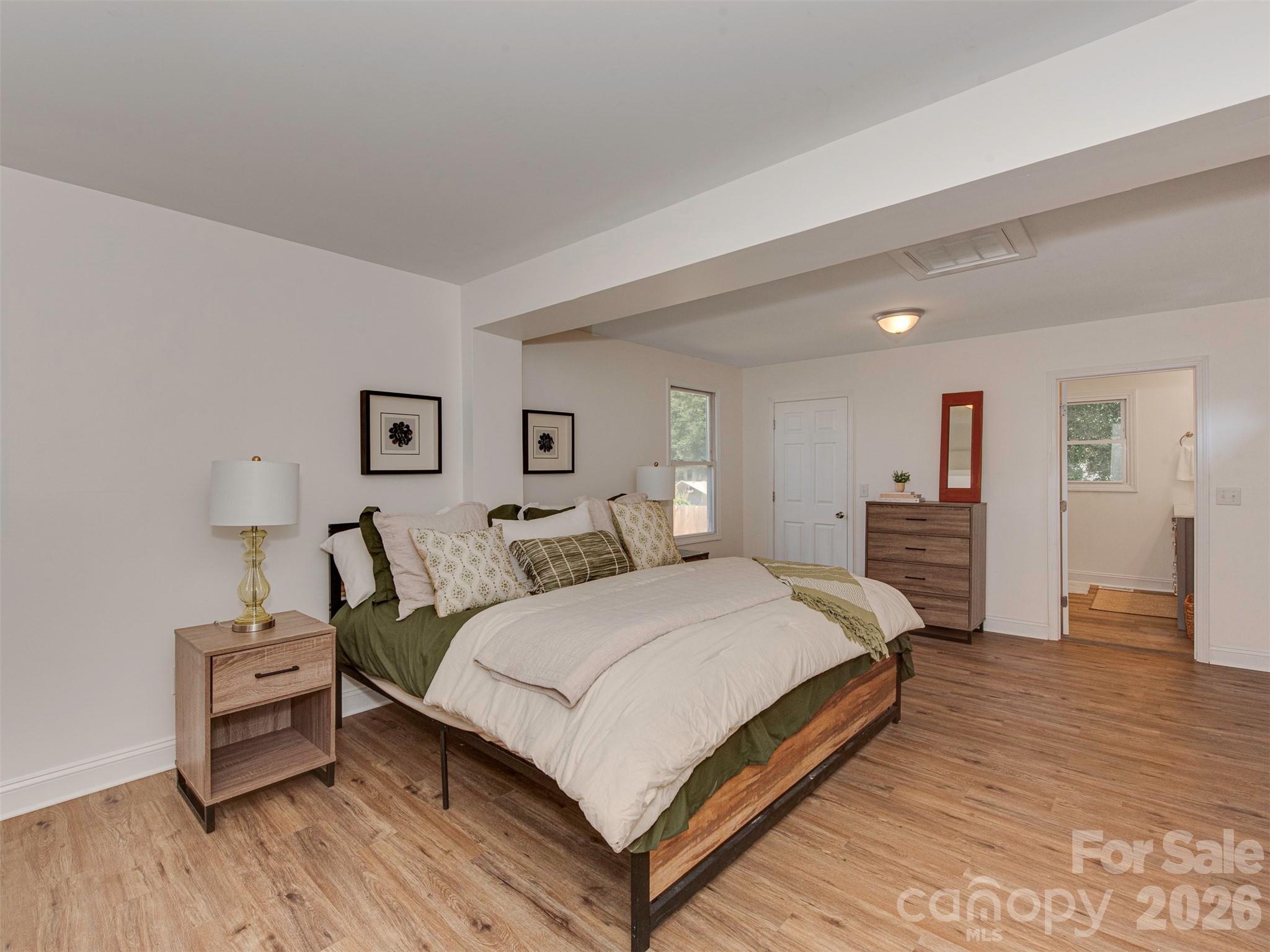 Photo 34 of 4014 Fieldcrest Road, Charlotte, NC