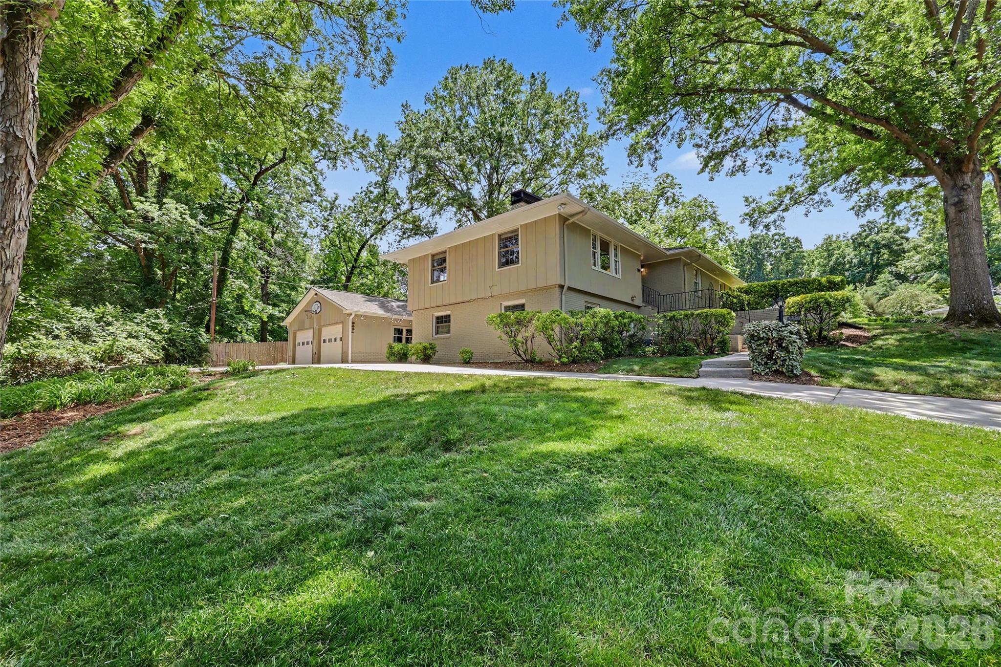 5451 Addison Drive, Charlotte, NC - photo 2 of 33