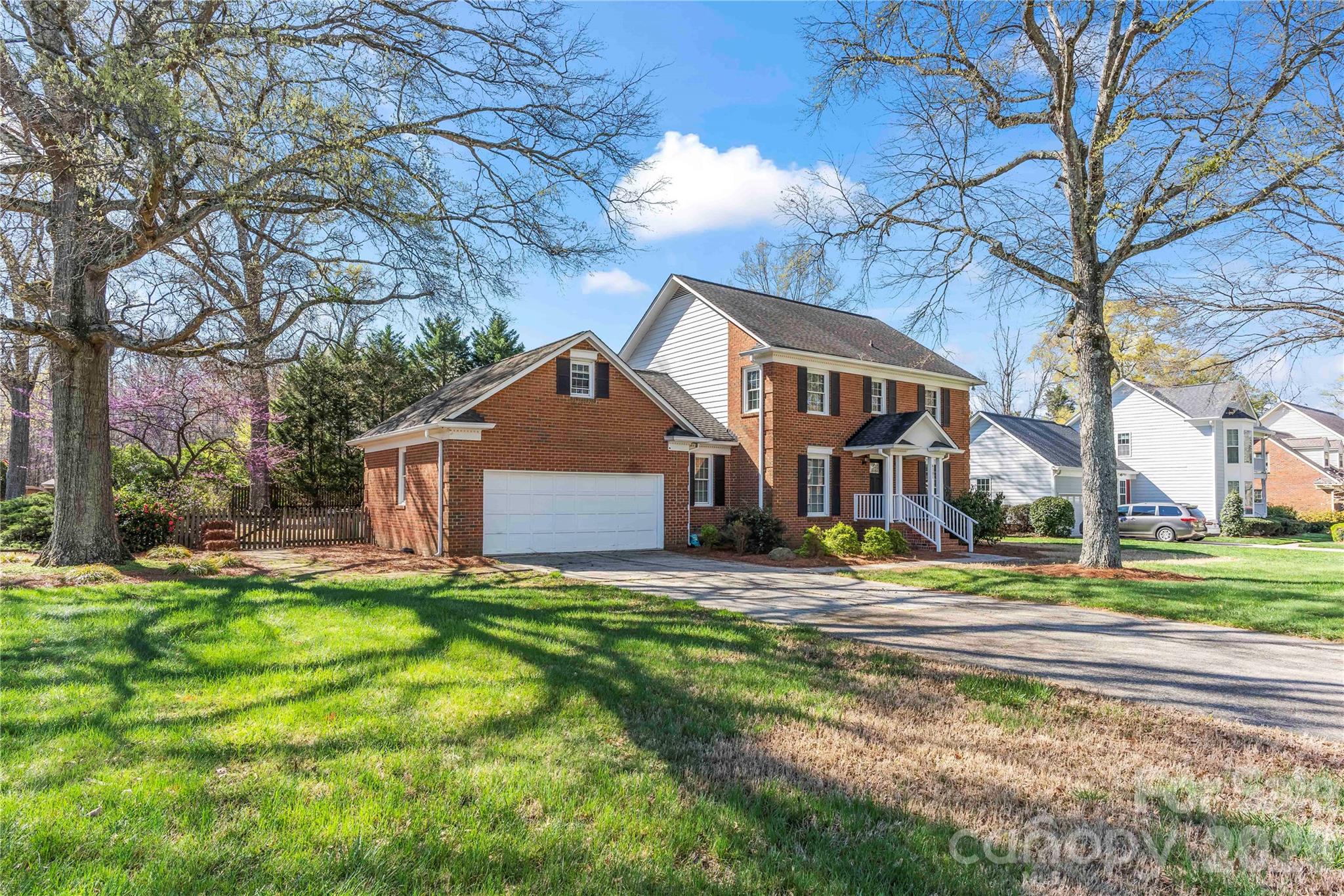 Photo 3 of 6101 Boykin Spaniel Road, Charlotte, NC