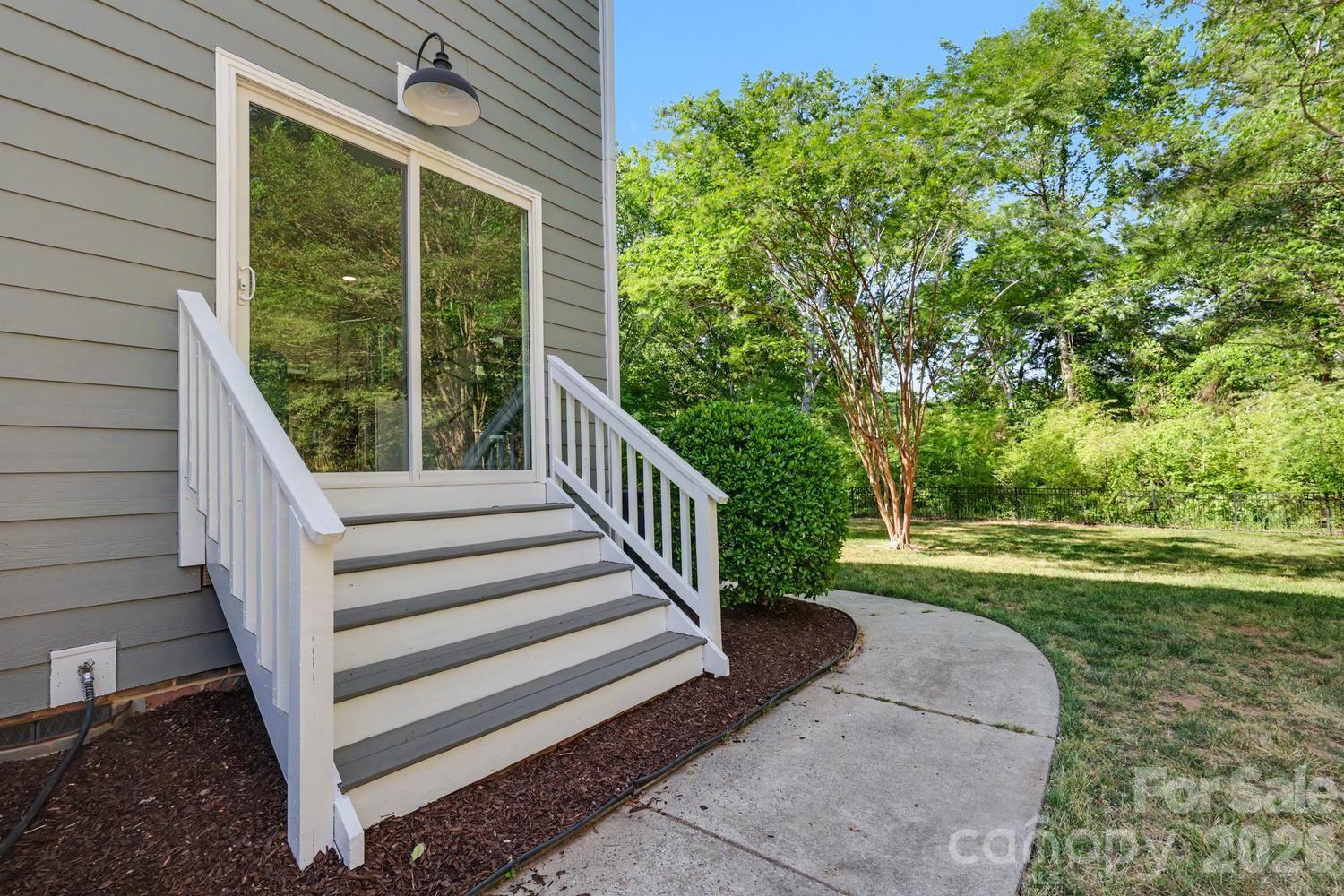 Photo 45 of 12227 Provincetowne Drive, Charlotte, NC