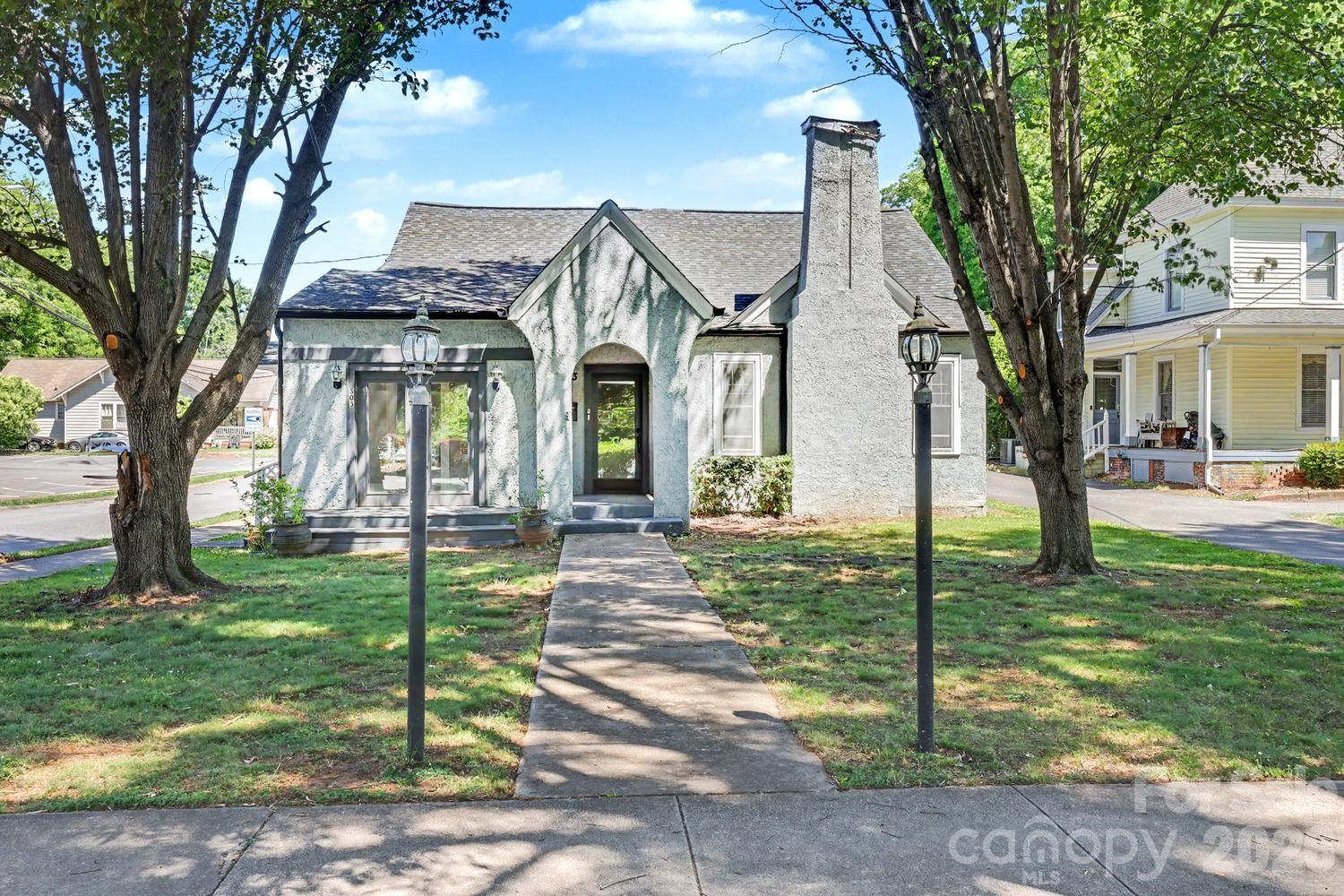 503 E Broad Street, Statesville, NC