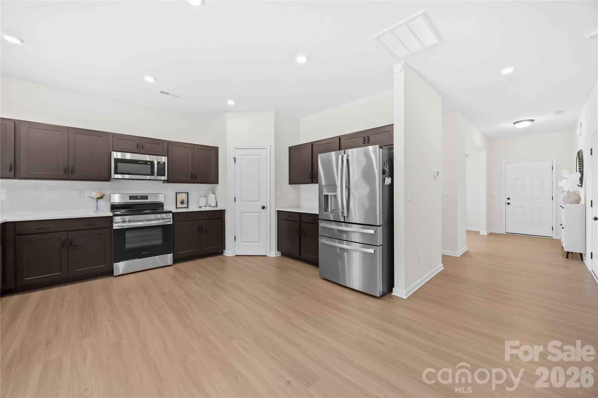Photo 5 of 6230 Gala Lane, Charlotte, NC