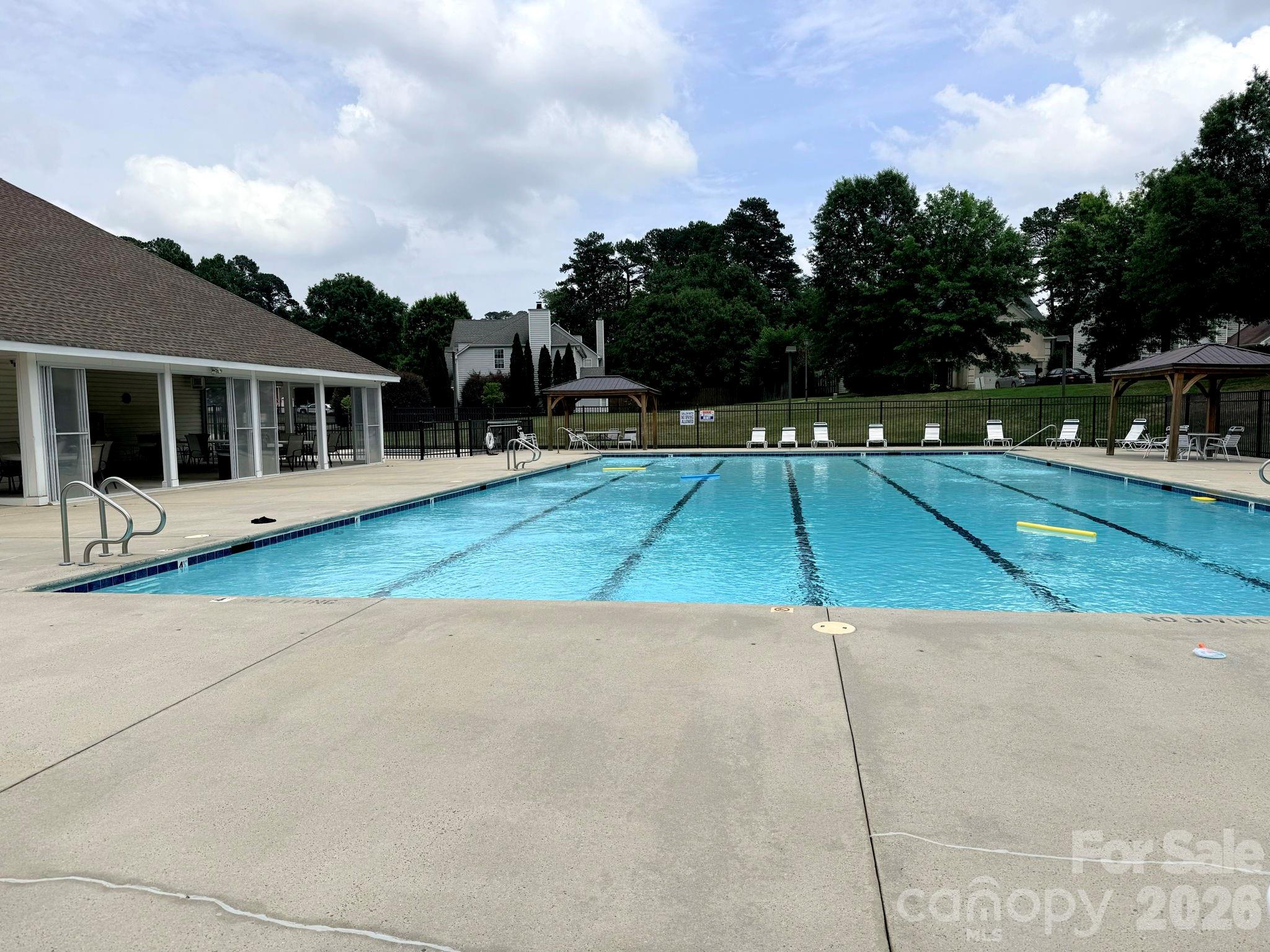 Photo 35 of 8918 Magennis Grove Court, Charlotte, NC
