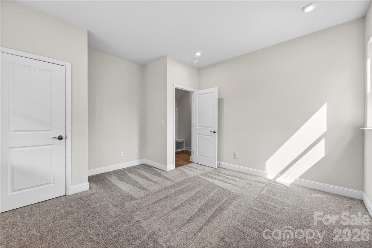 Photo 9 of 7921 Cedarsmith Court, Charlotte, NC