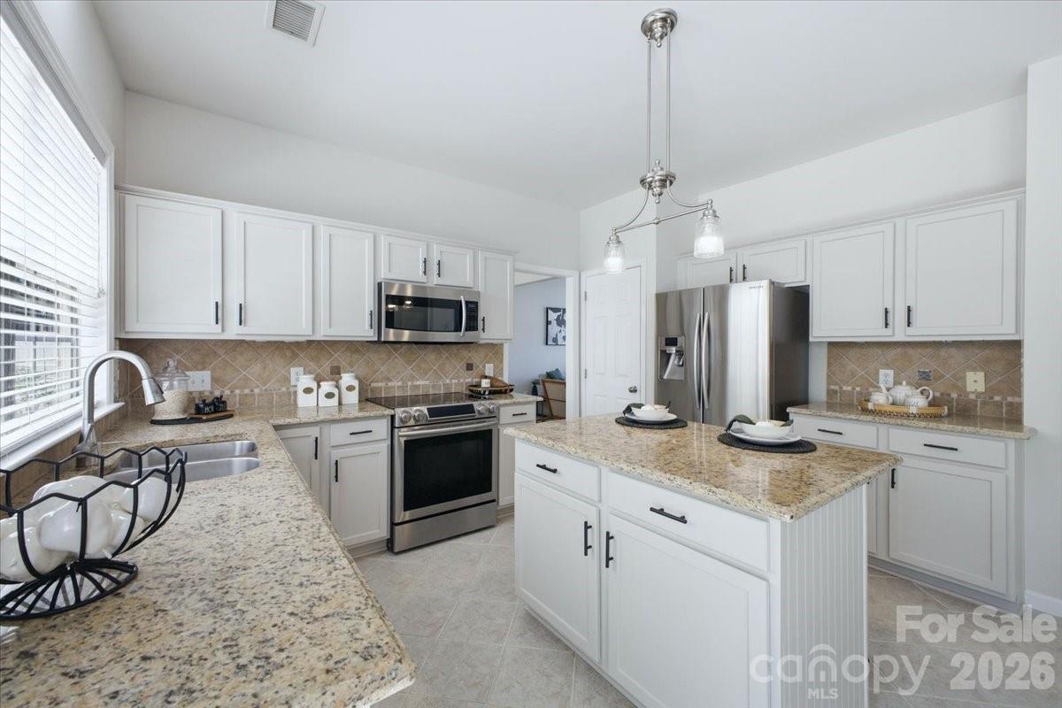 3524 Arborhill Road, Charlotte, NC - photo 9 of 43