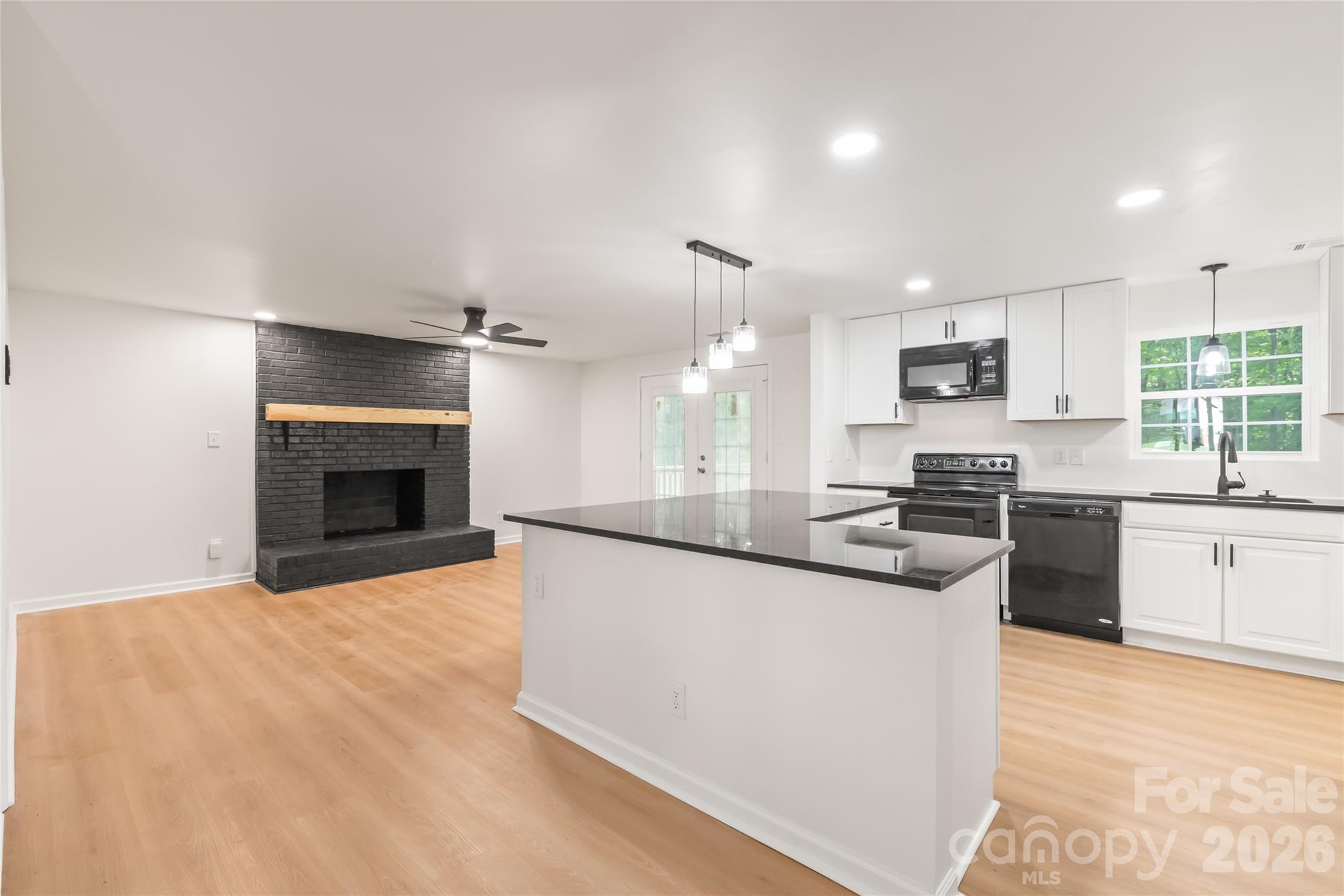 8412 Strider Drive, Charlotte, NC - photo 16 of 38