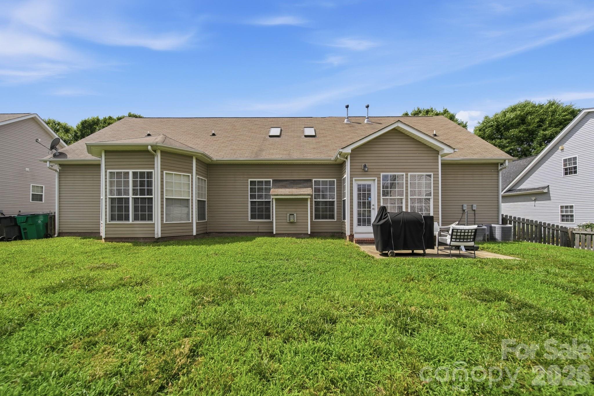Photo 31 of 10111 Trailmoor Road, Charlotte, NC