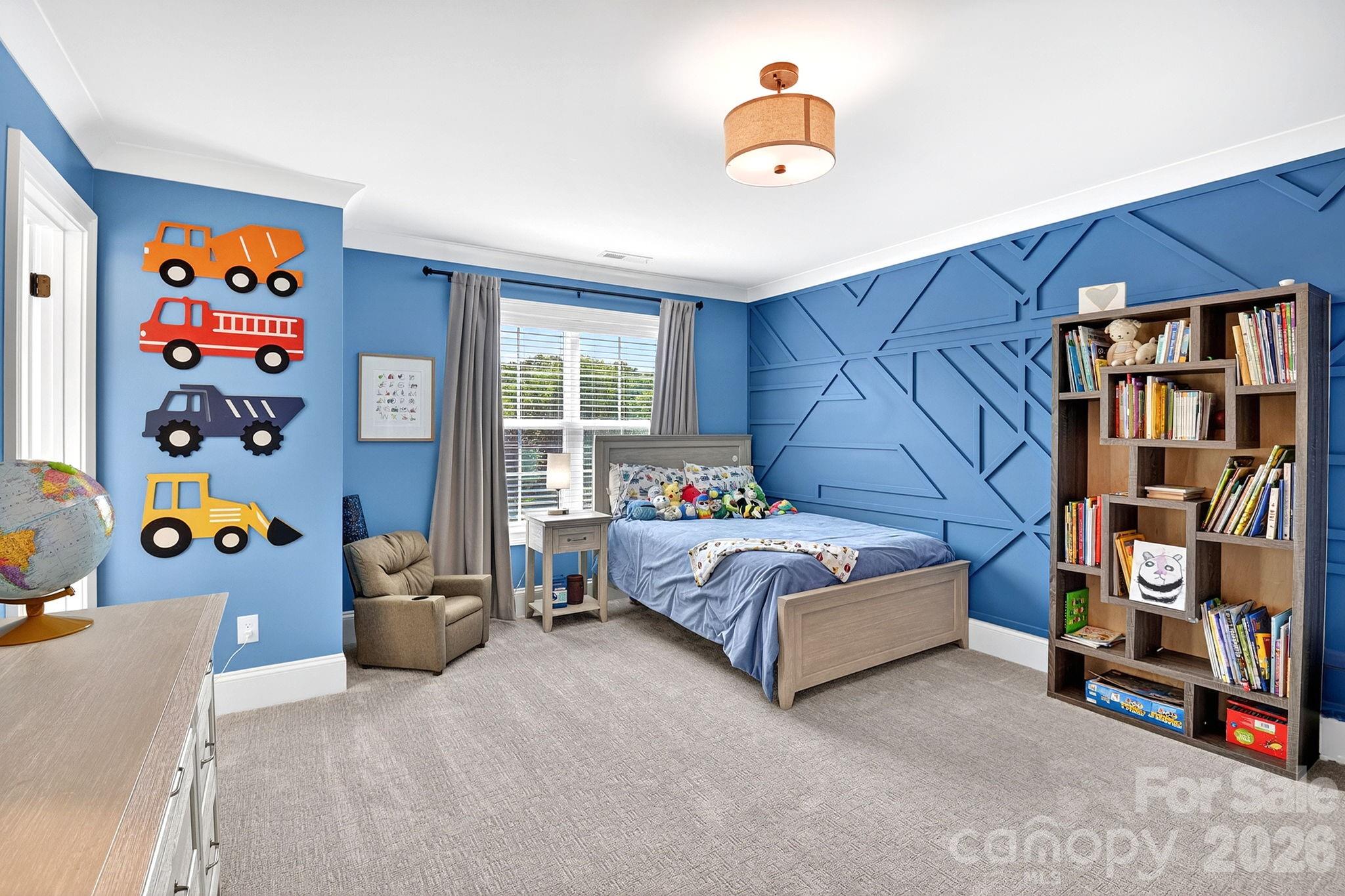 Photo 30 of 7005 Providence Lane W, Charlotte, NC