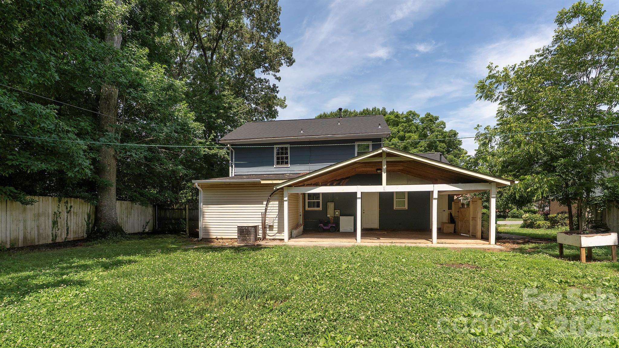 Photo 20 of 4900 Carriage Drive Circle, Charlotte, NC