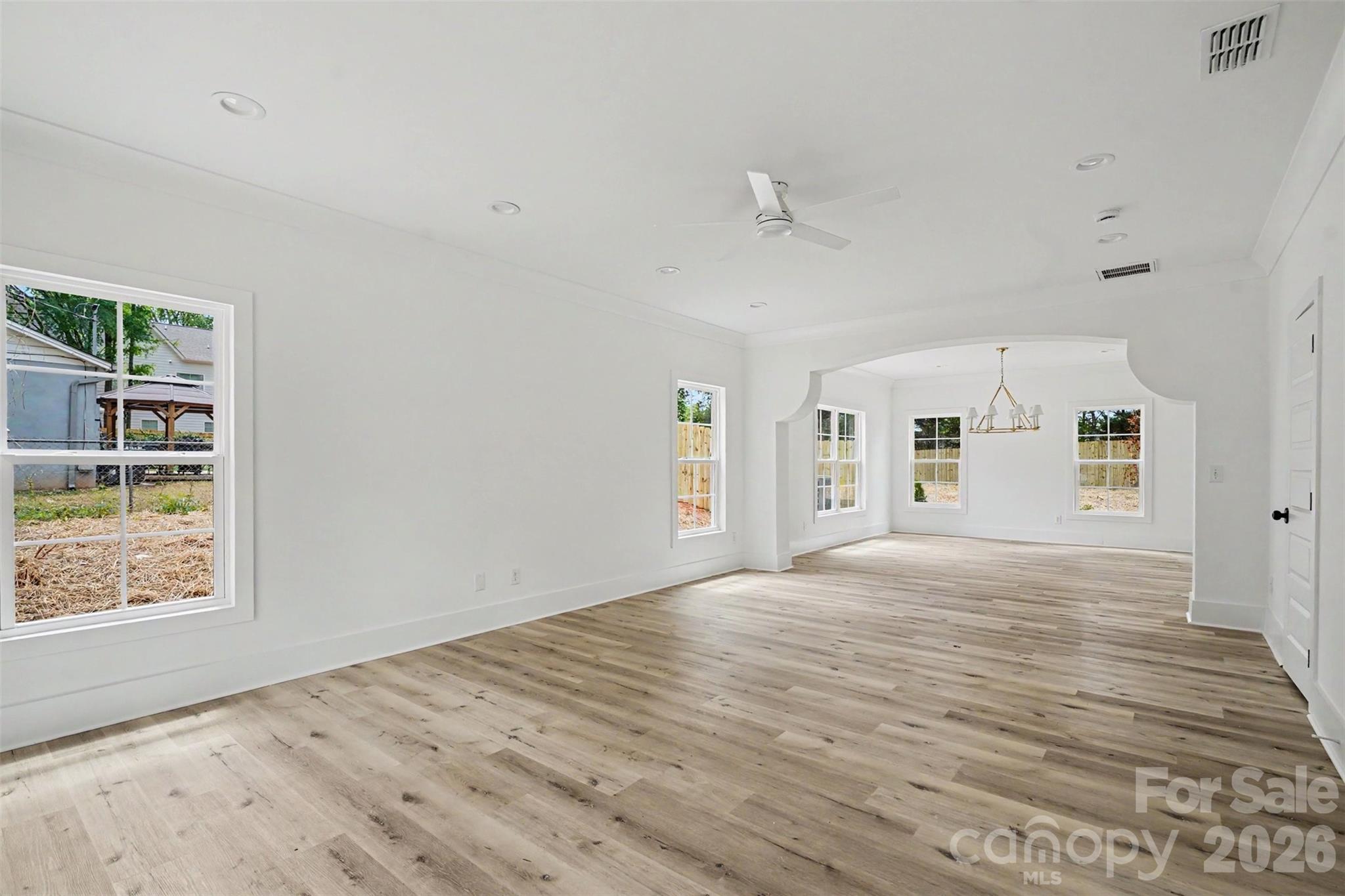 Photo 4 of 7925 Large Oak Lane, Mint Hill, NC