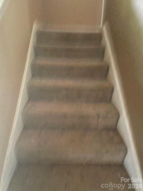 Photo 9 of 6026 Kingstree Drive, Charlotte, NC