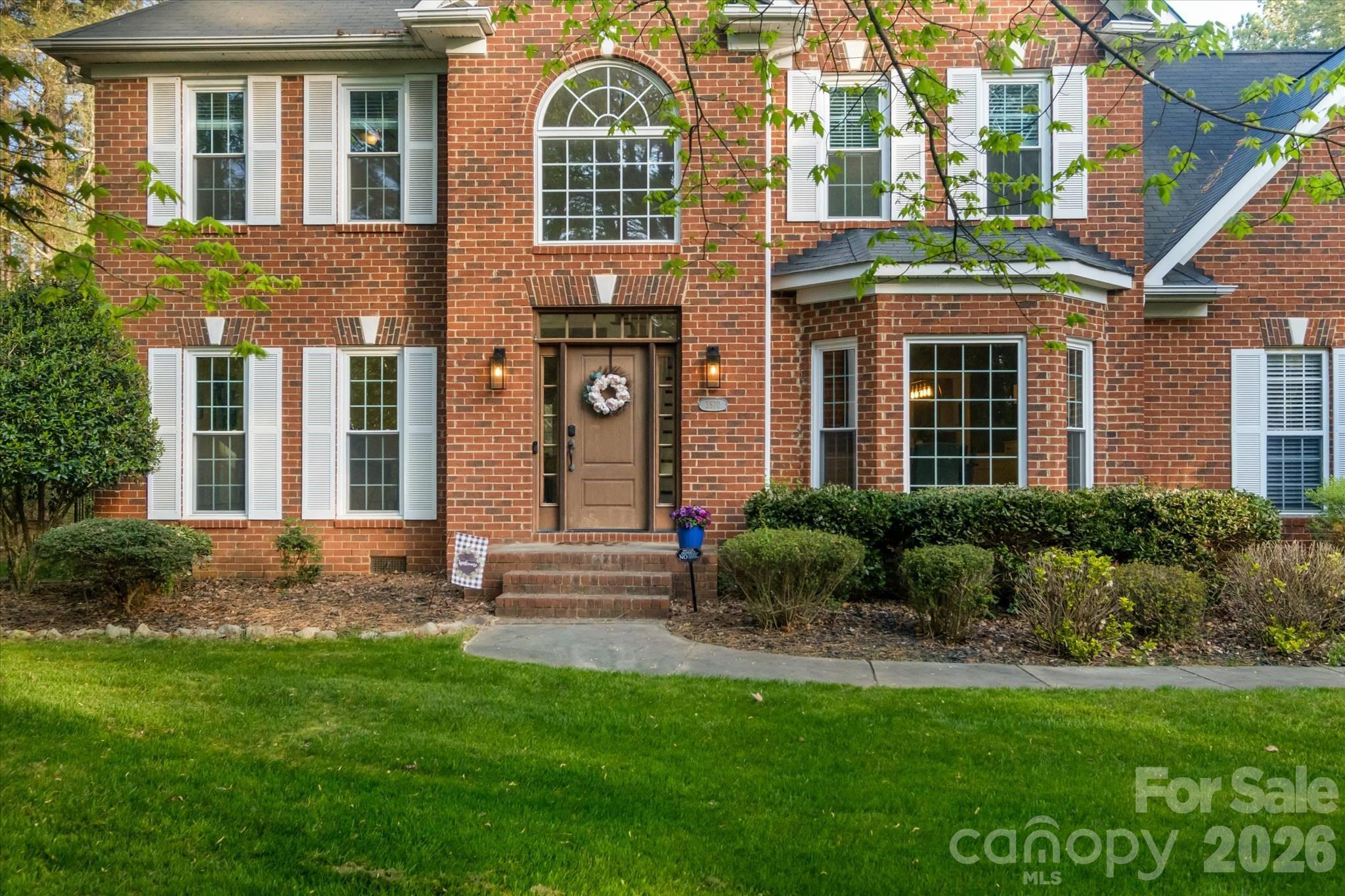 Photo 3 of 3570 Weddington Oaks Drive, Matthews, NC