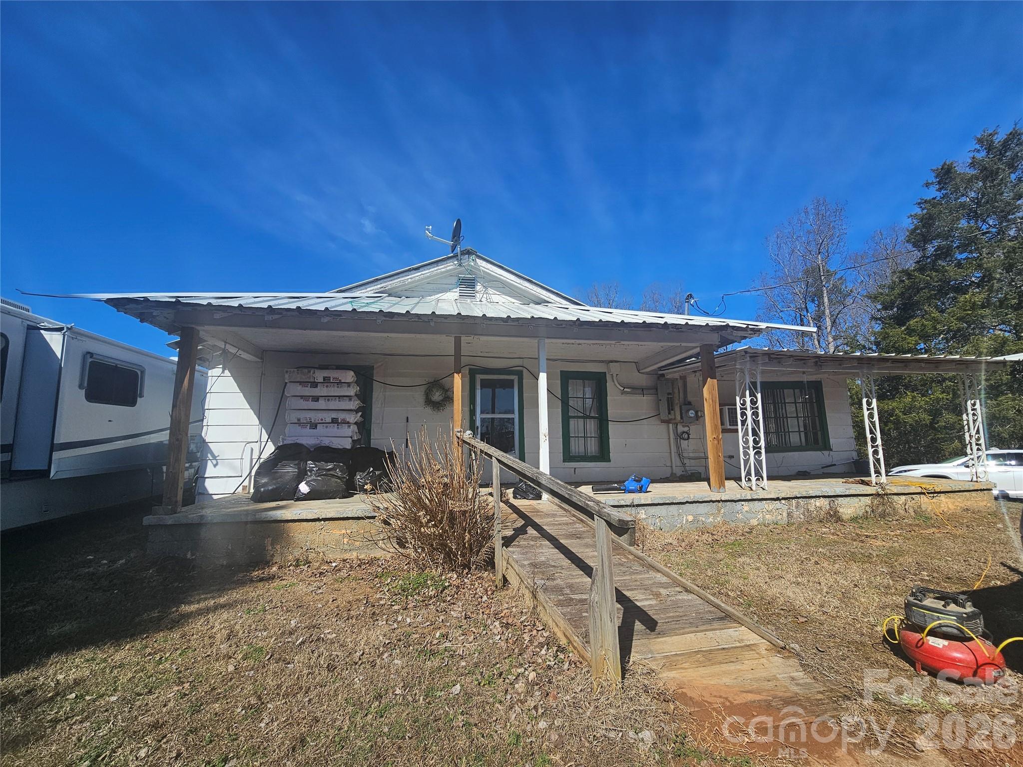 Exterior of 126 Susan Road, Casar, NC