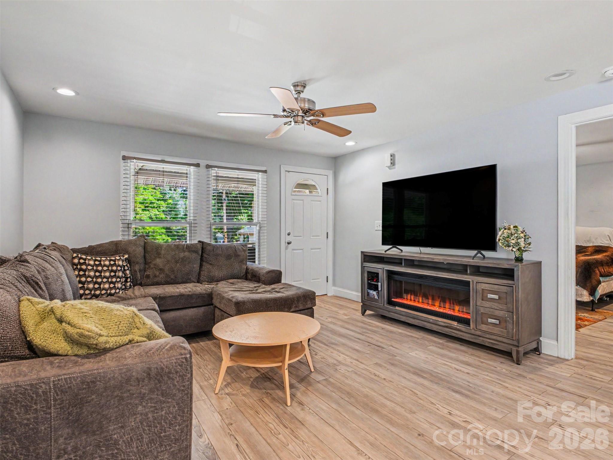 523 Patterson Avenue, Kannapolis, NC - photo 5 of 19